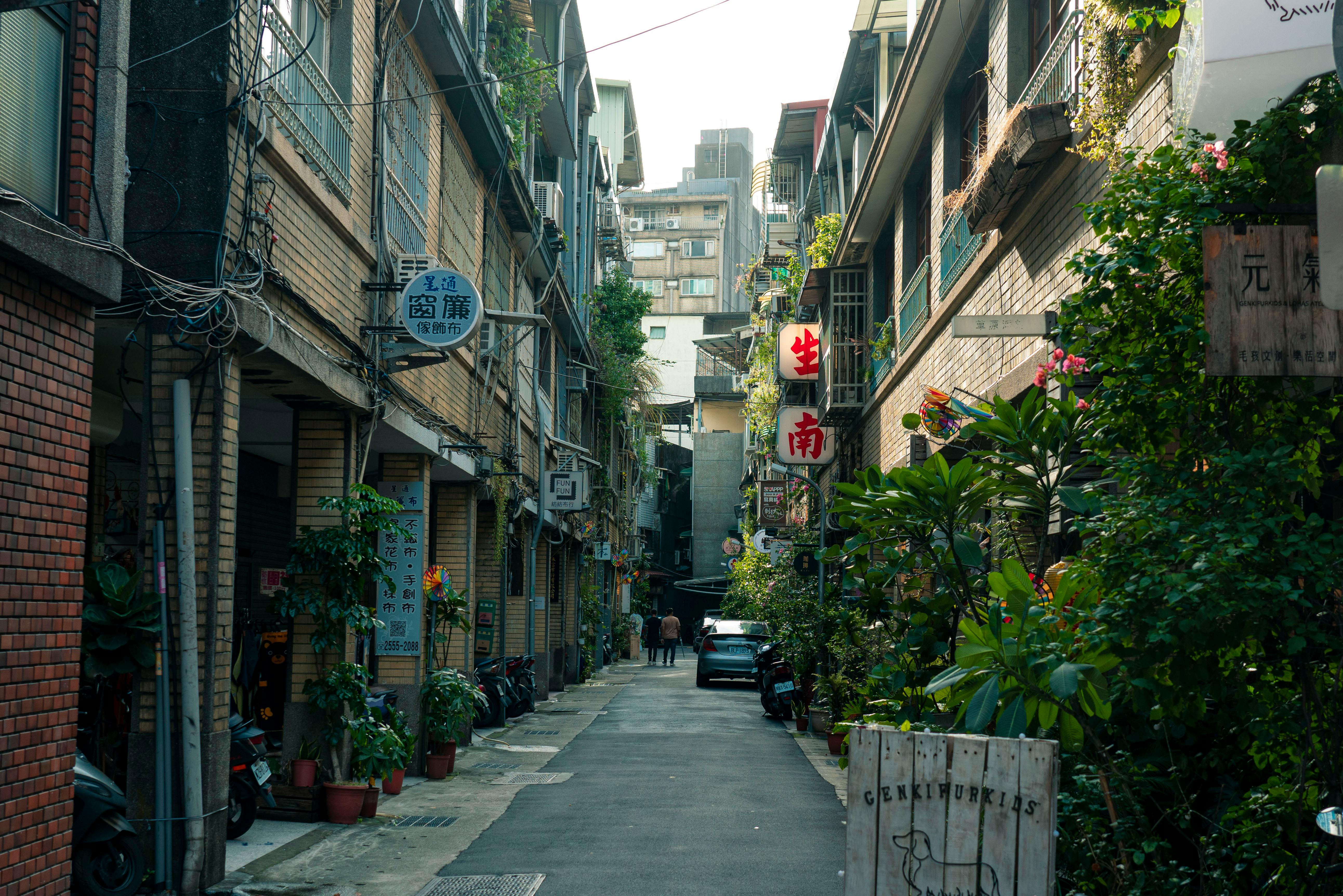 Street In Asia Photos, Download The BEST Free Street In Asia Stock ...