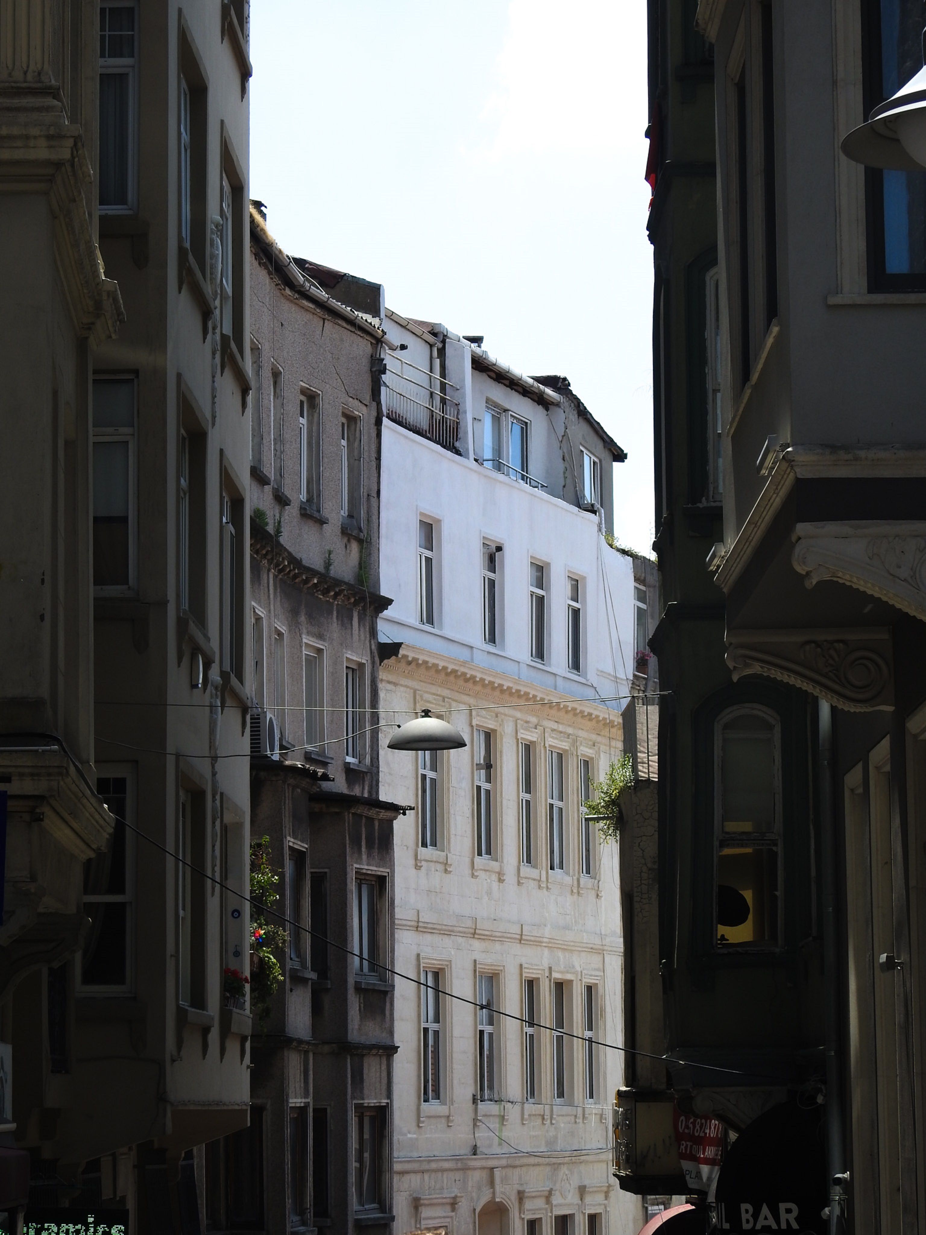 Residential Buildings along the Street in City · Free Stock Photo