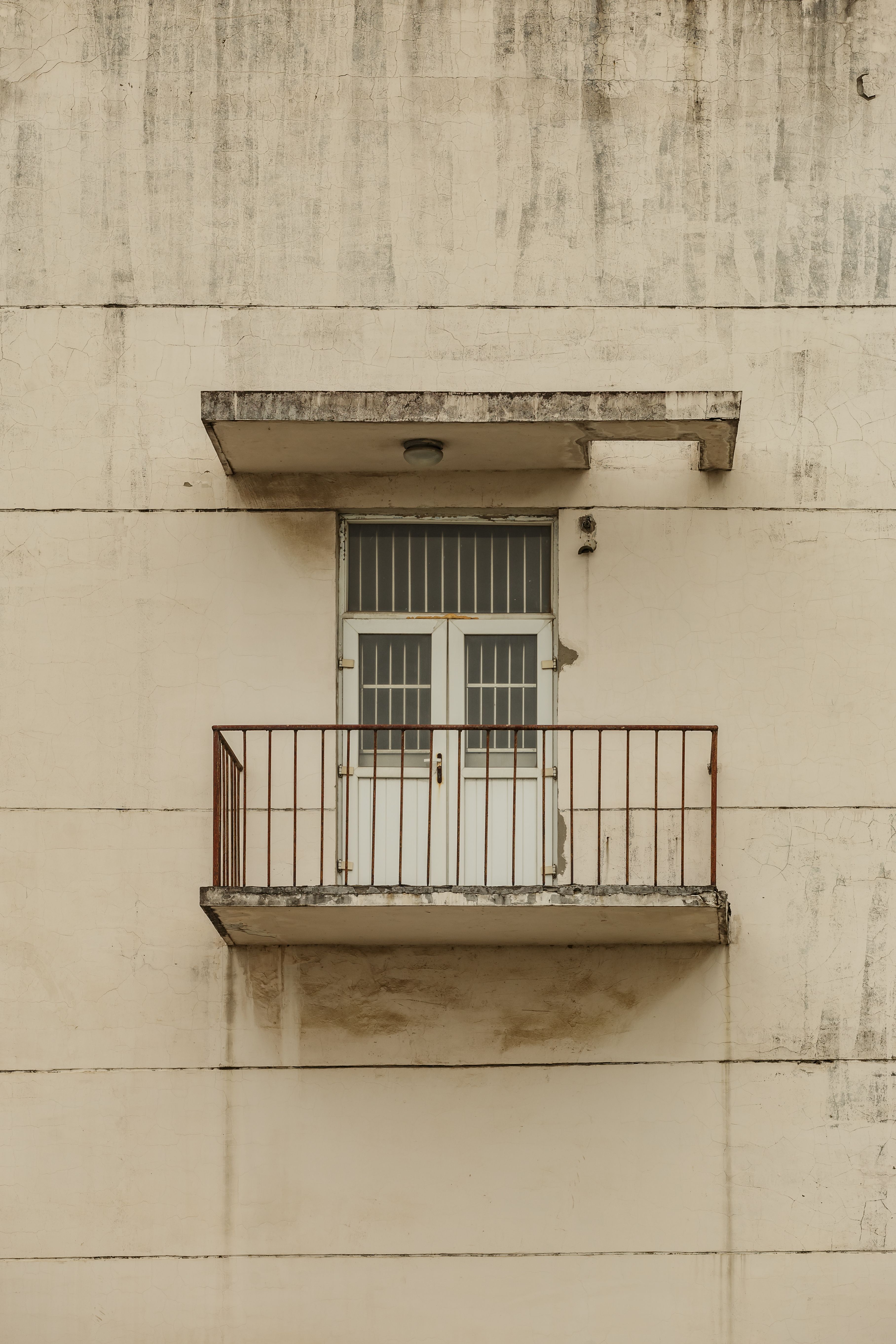 Old Building Balcony Isolated Photos, Download The BEST Free Old ...
