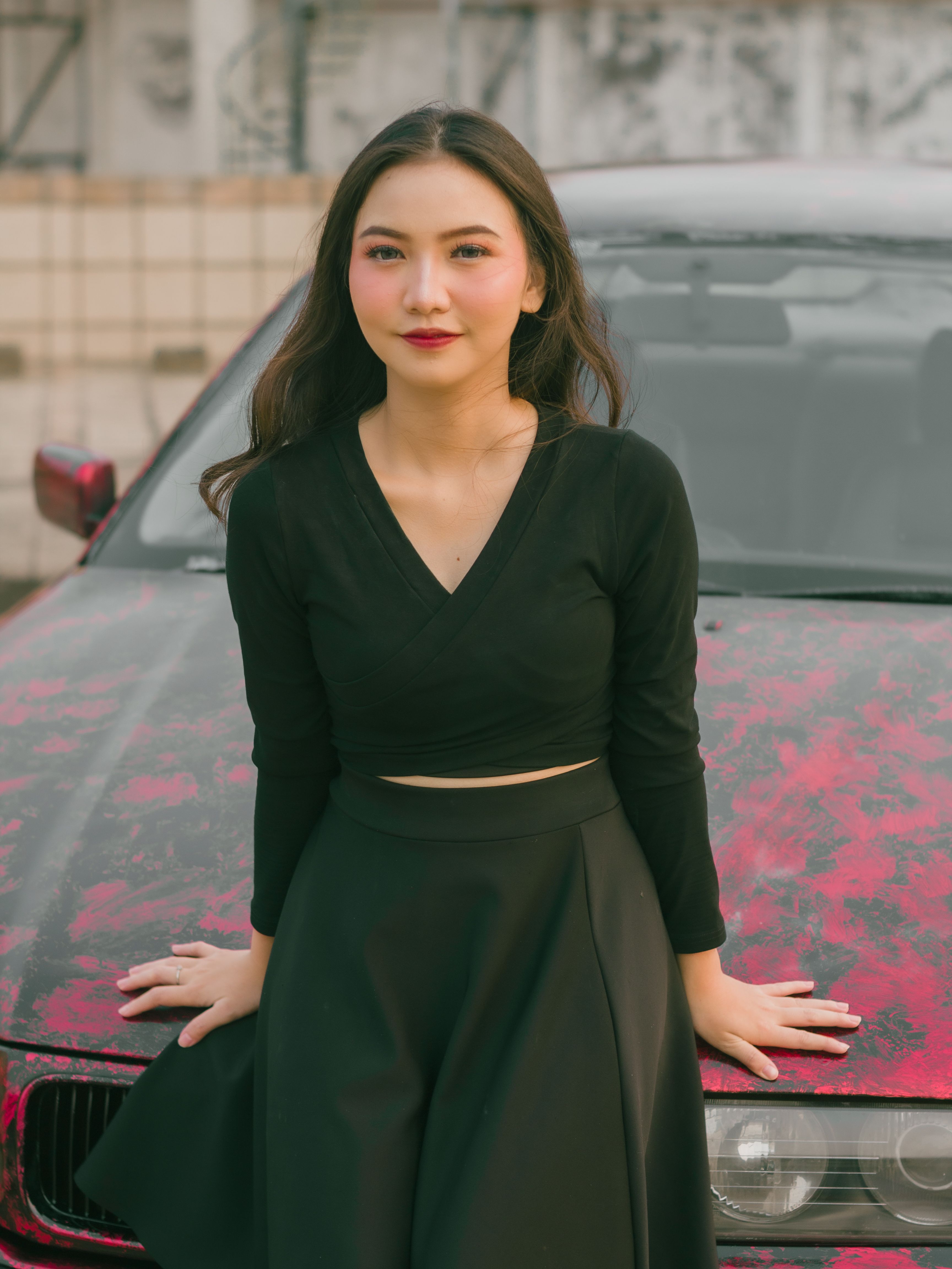 A Beautiful Woman in a Car · Free Stock Photo