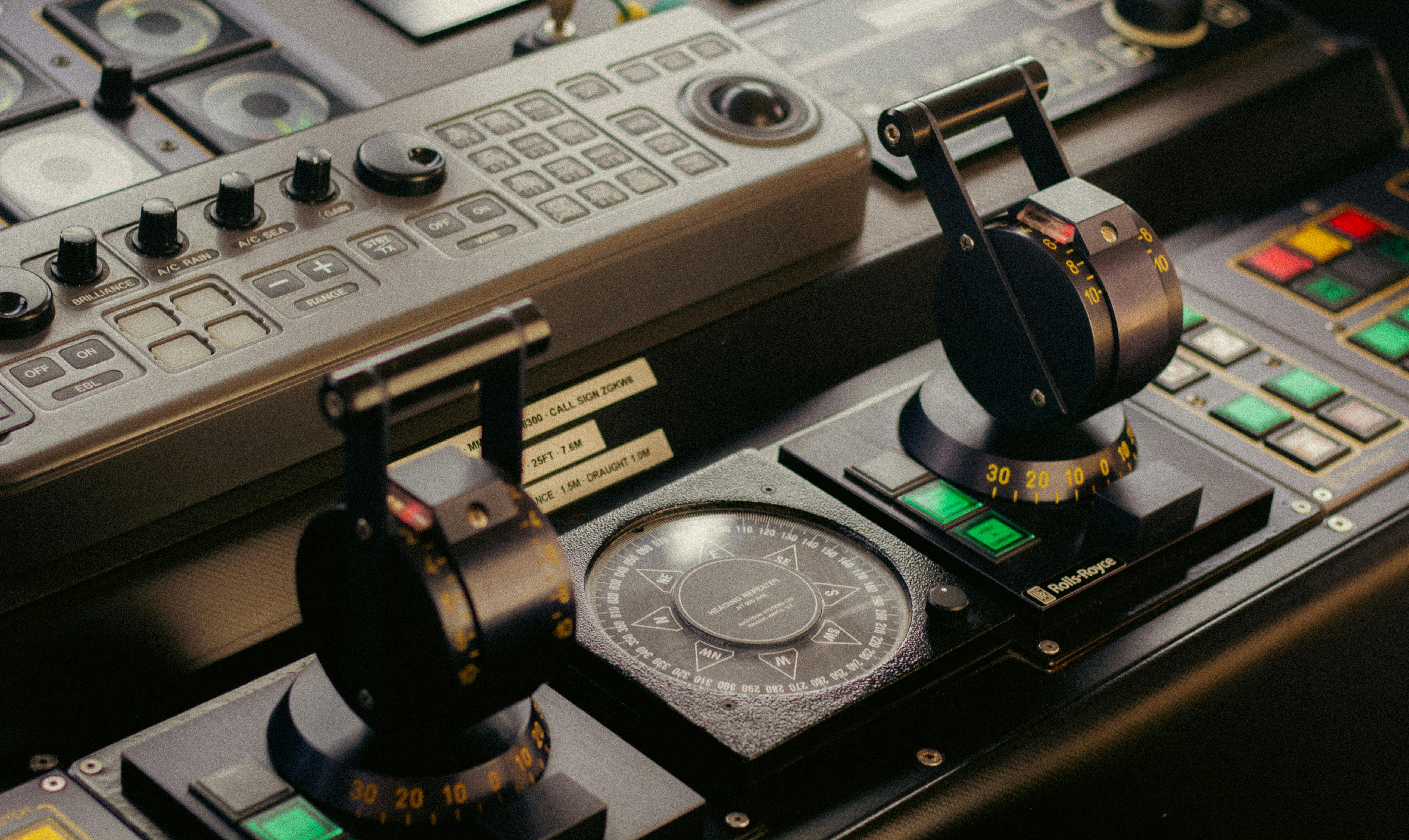 Operators Console Photos, Download The BEST Free Operators Console ...