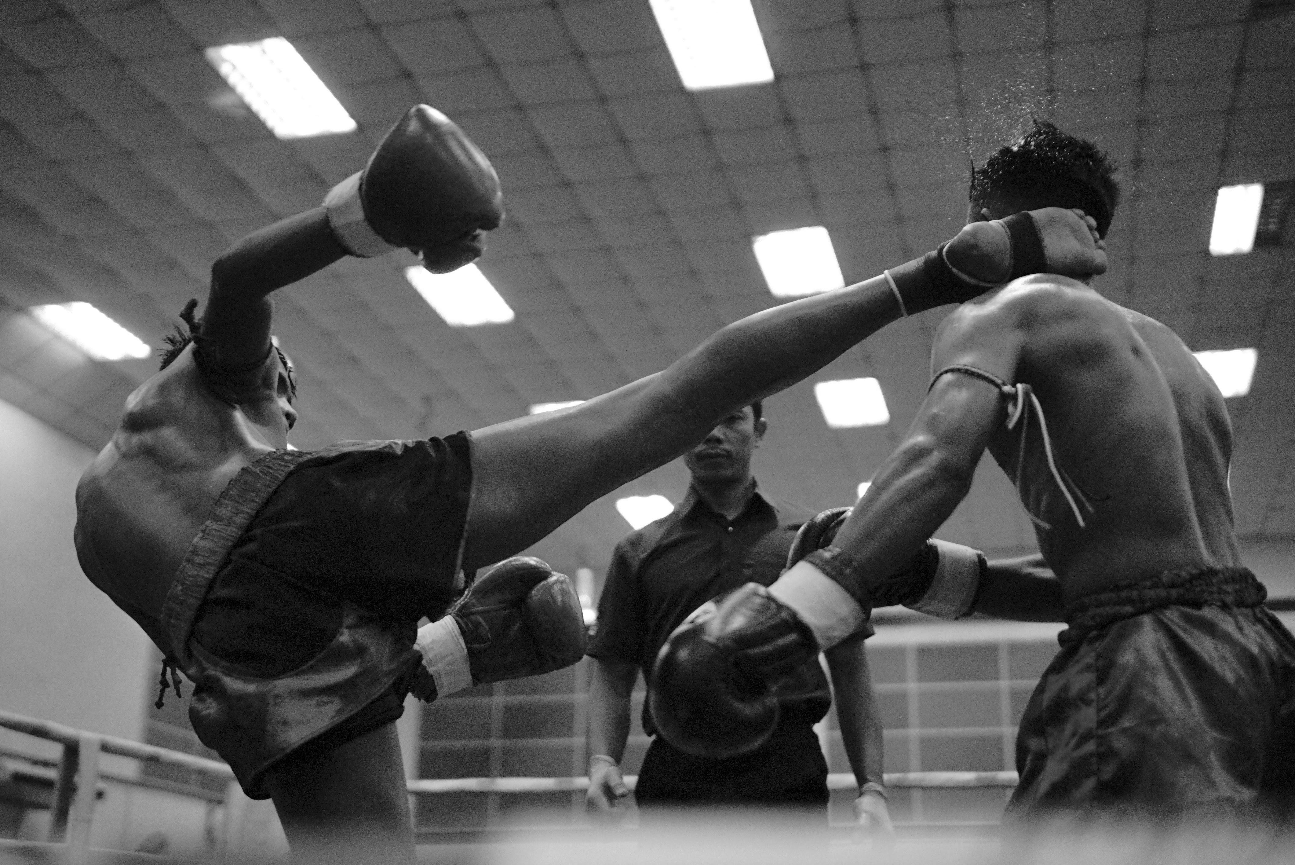 Men Practising Boxing in Black and White · Free Stock Photo