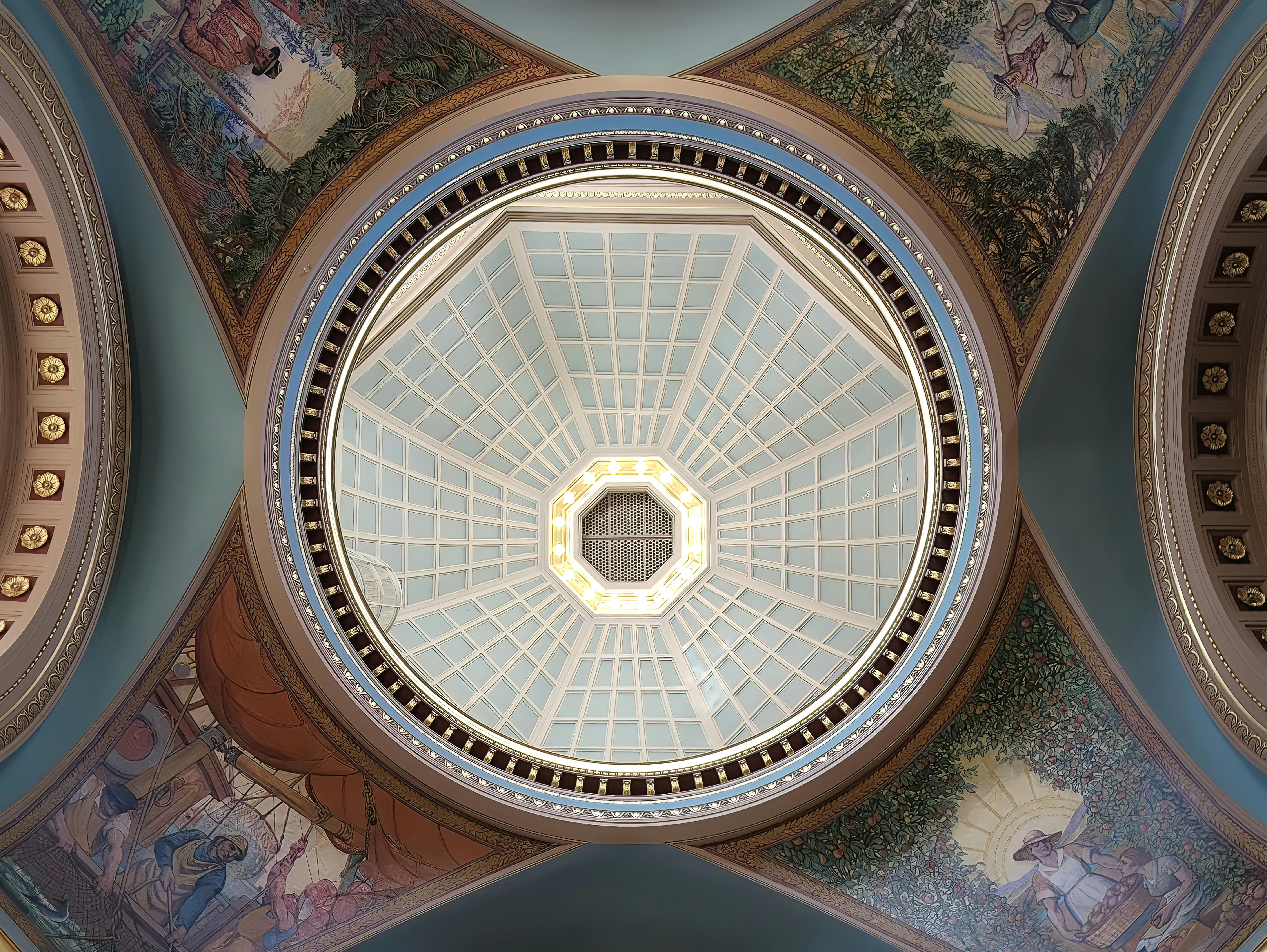 Ceiling Paintings on Rotunda in British Columbia Parliament Building in ...