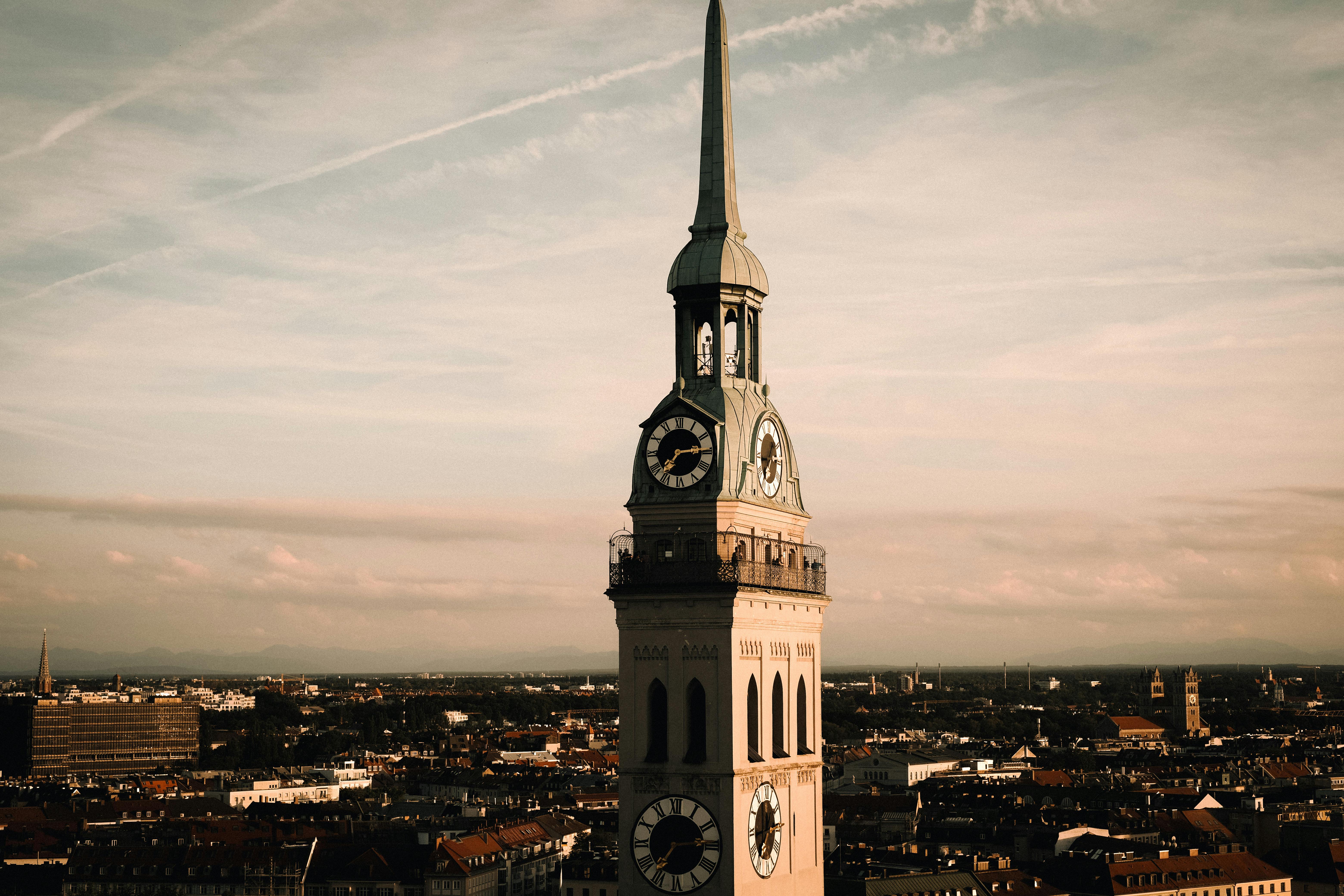 Clock Tower in City · Free Stock Photo