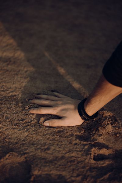 Ground Hand Photos, Download The BEST Free Ground Hand Stock Photos ...