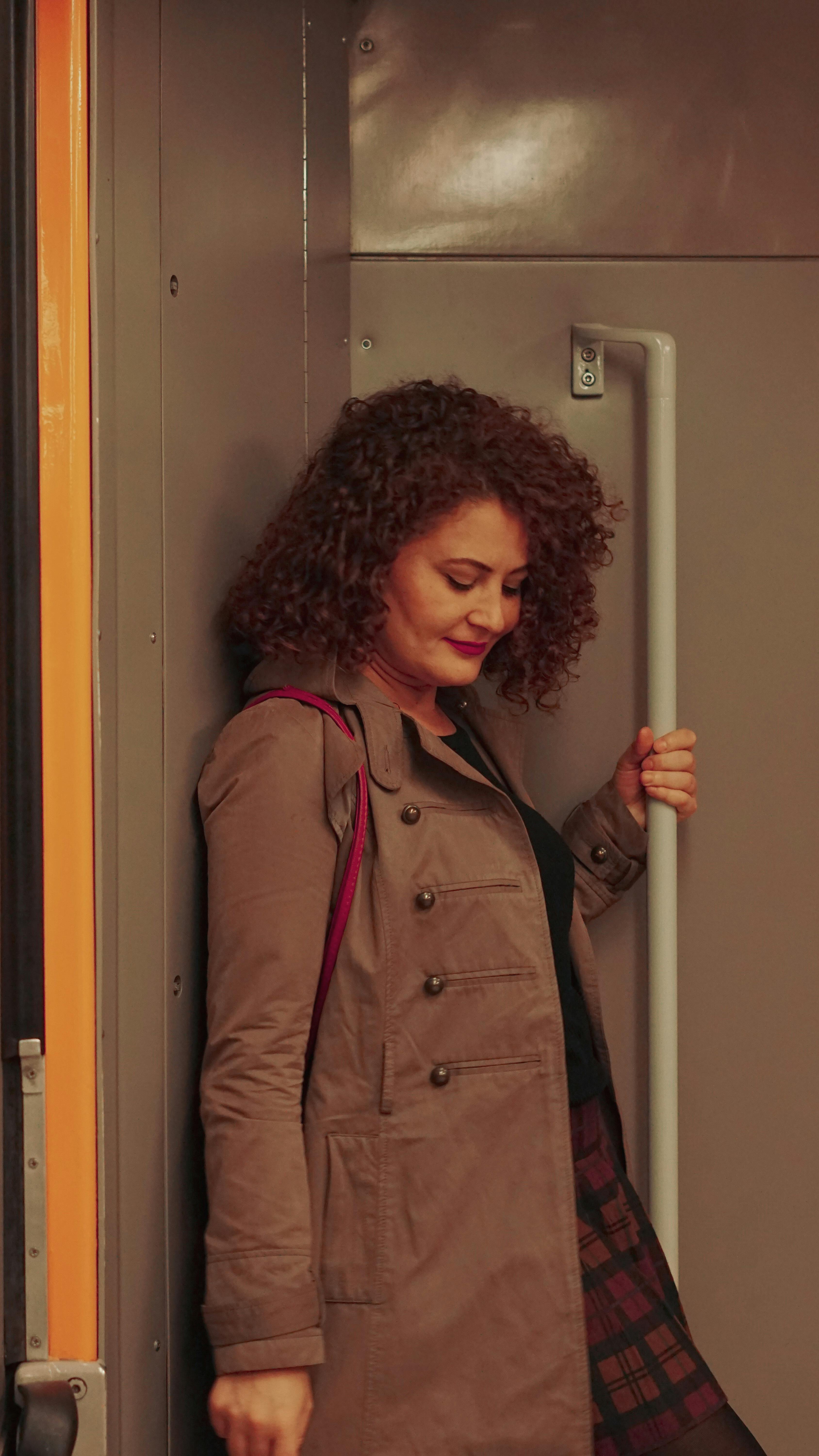 Foto de stock gratuita sobre bonita, de pie, fotografía de moda, mono ...