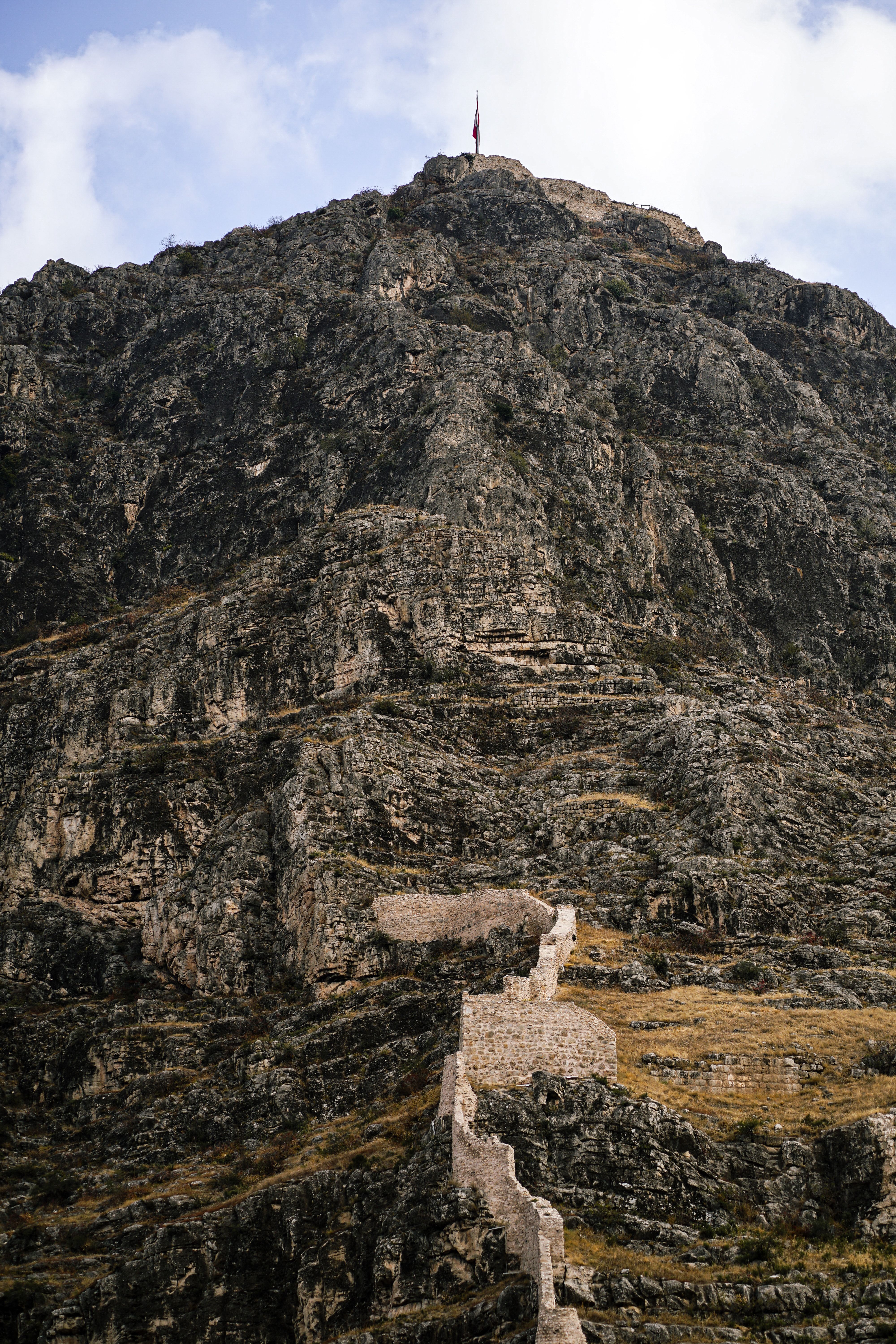 Fortress Wall on the Rugged Mountainside in Amasya · Free Stock Photo