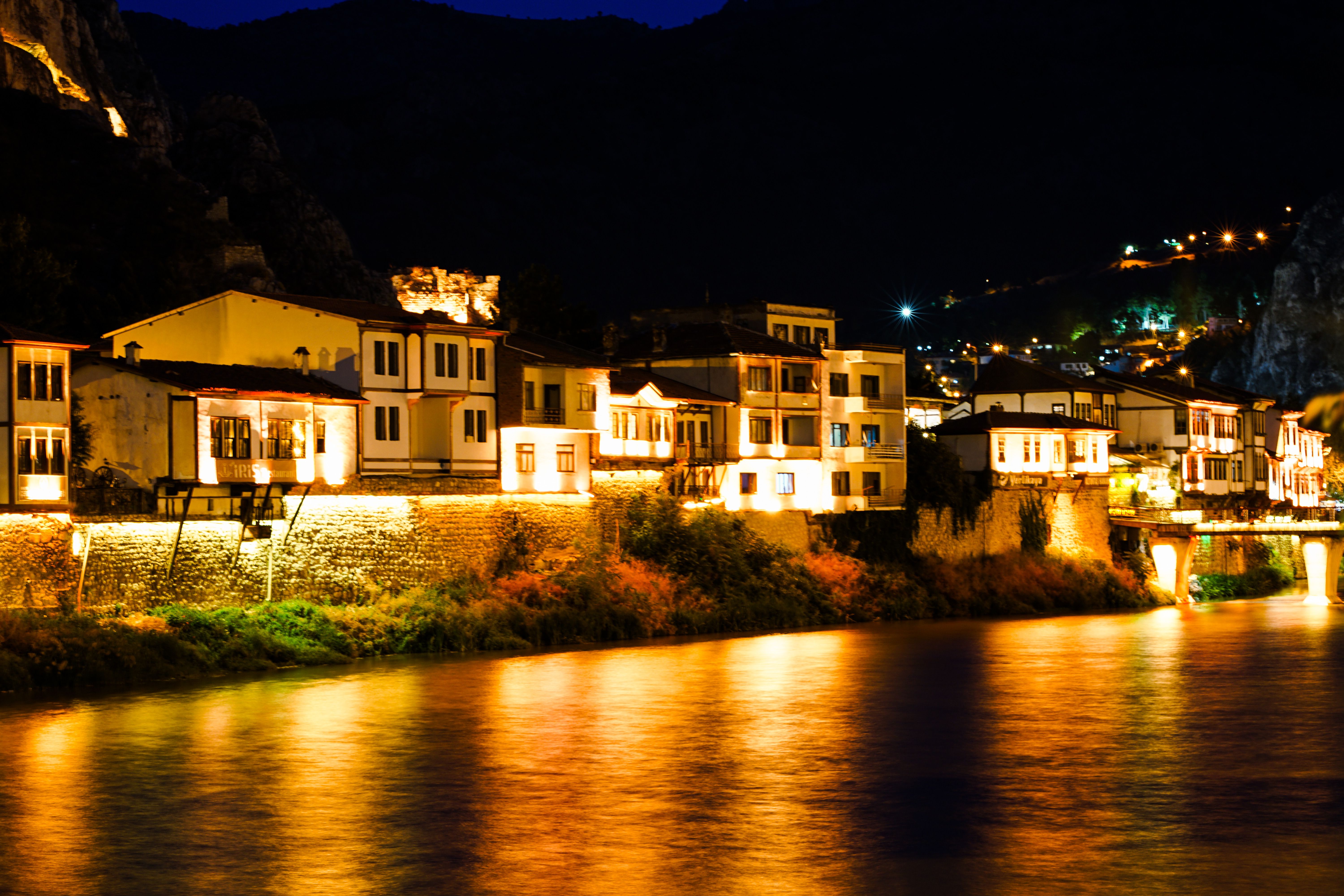 Night Lighting of Houses by the River in the City of Amasya · Free ...