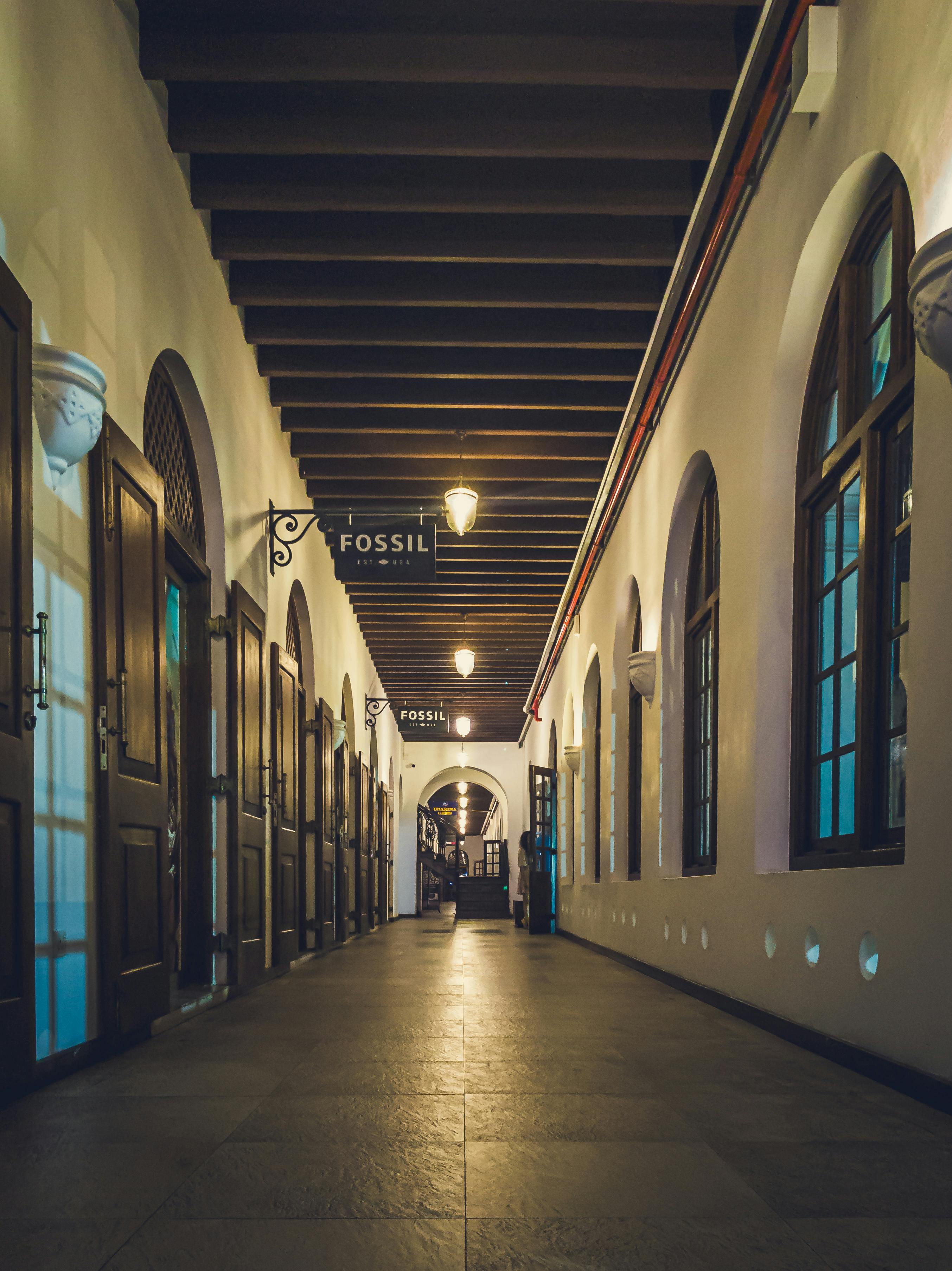 Traditional Hall in a Building · Free Stock Photo