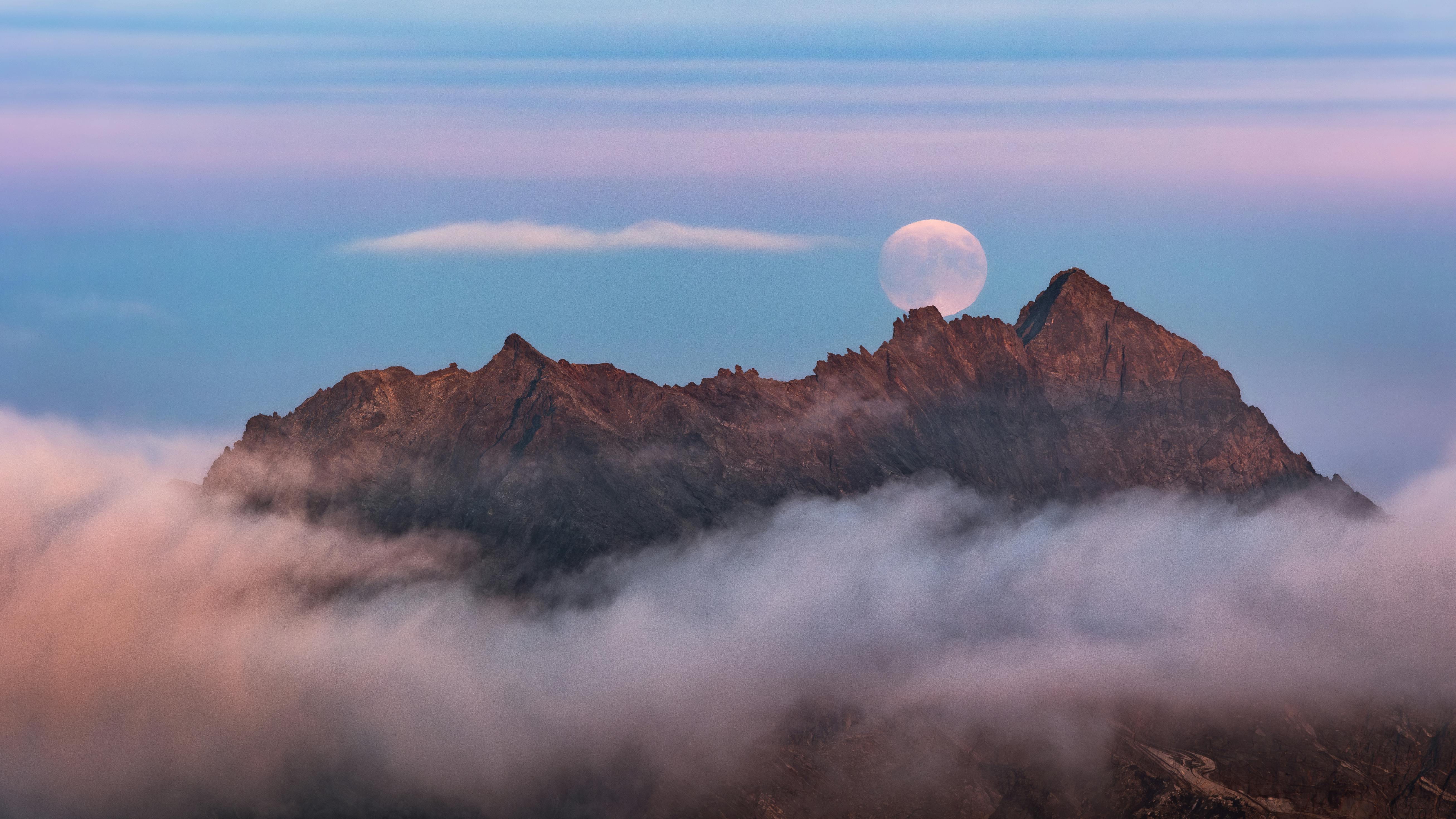 Moonrise Photos, Download The BEST Free Moonrise Stock Photos & HD Images