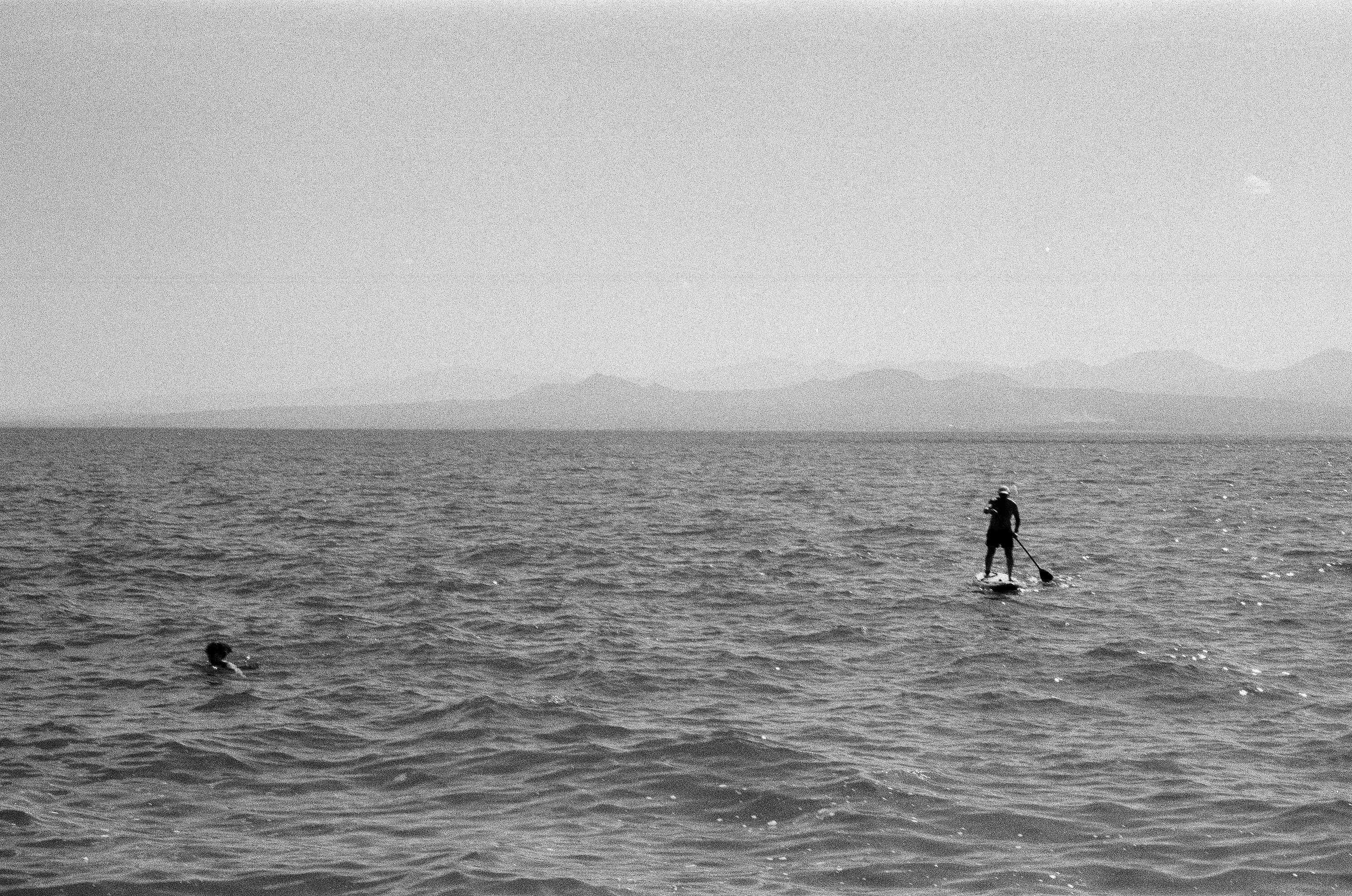 Ung Surfer Photos, Download The BEST Free Ung Surfer Stock Photos & HD ...
