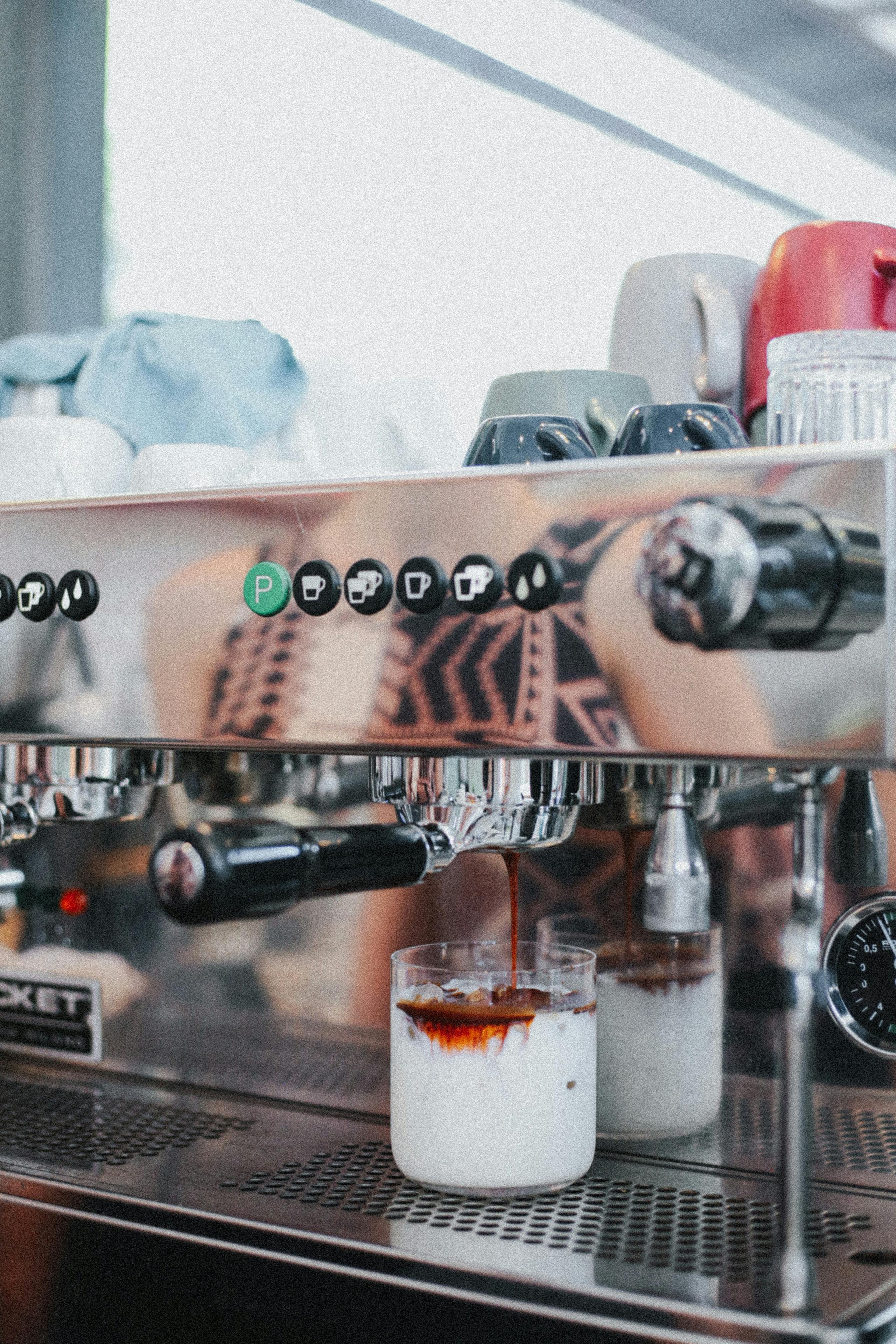 Machine Pouring Beverage · Free Stock Photo