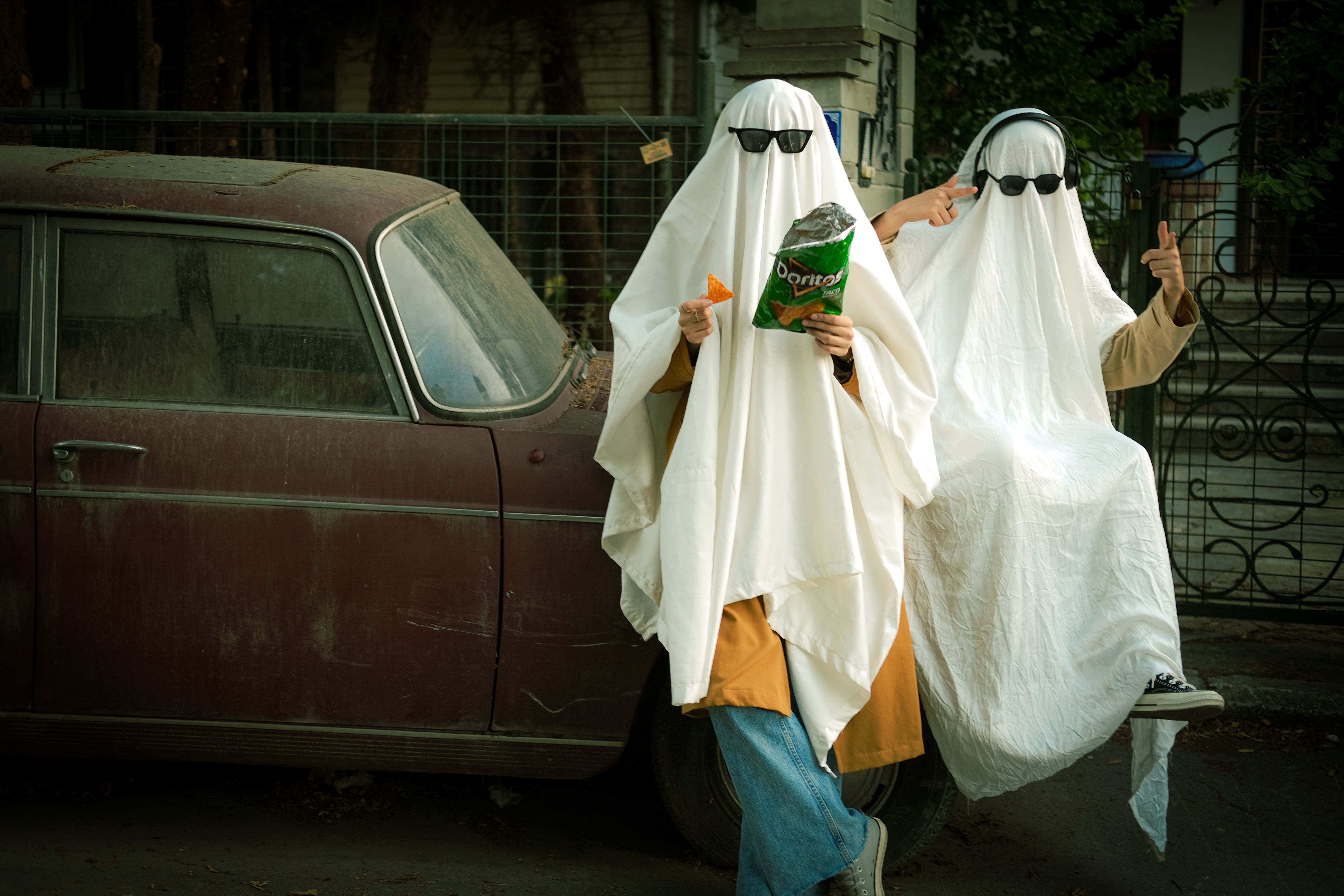 Funny Ghosts in Sunglasses · Free Stock Photo