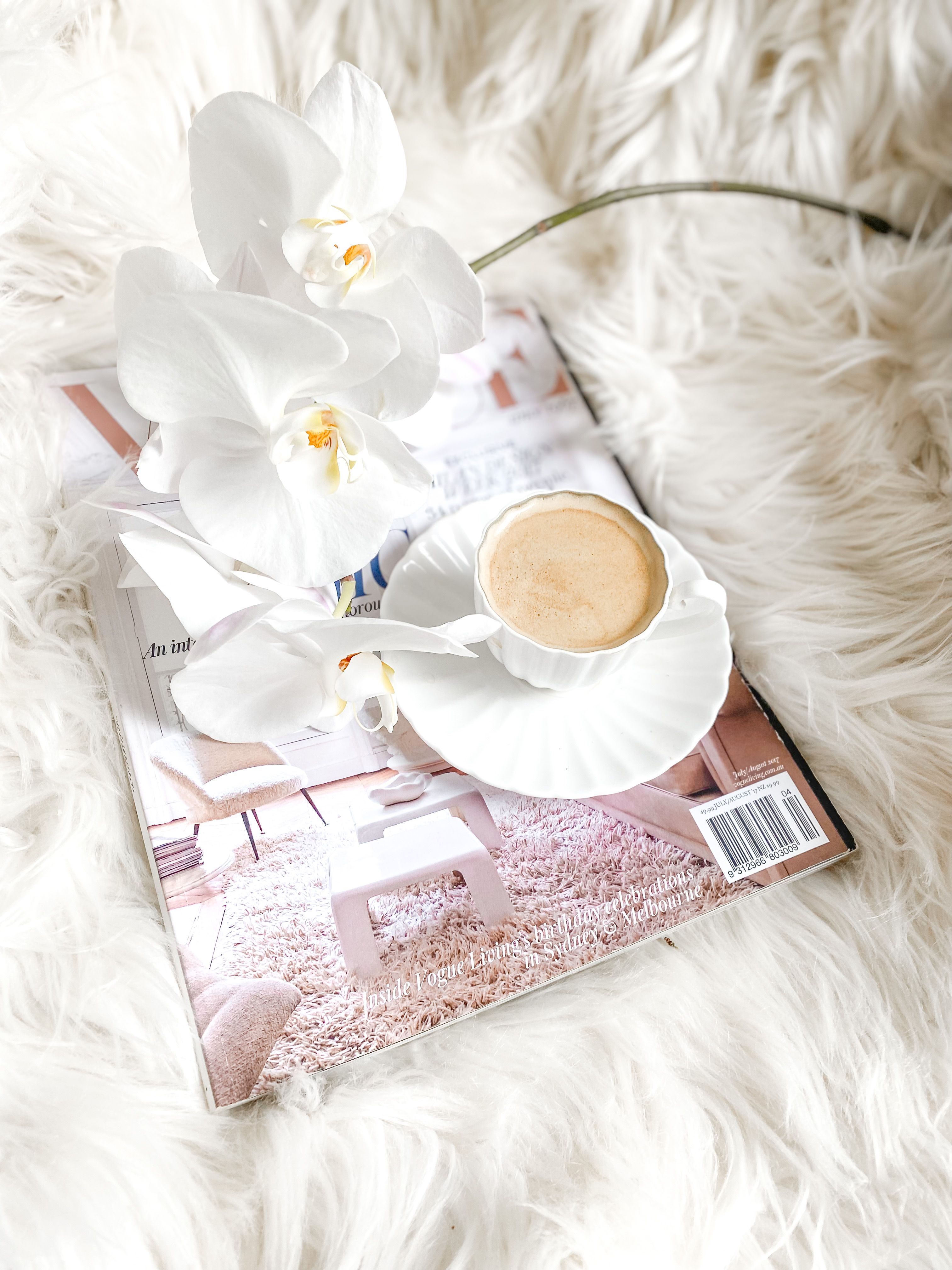 Coffee & magazine · Free Stock Photo