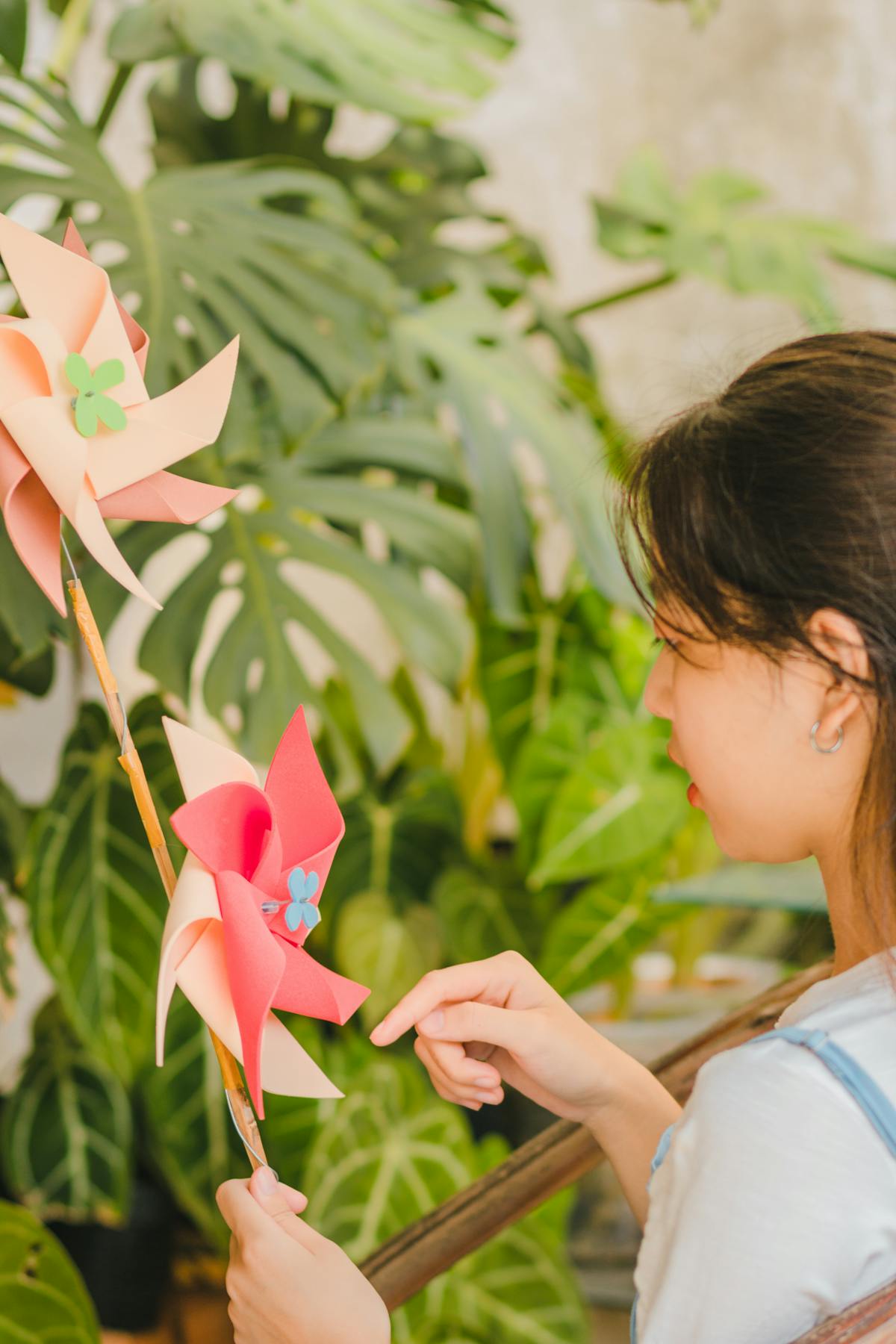 Paper Windmills Photos, Download The BEST Free Paper Windmills Stock ...