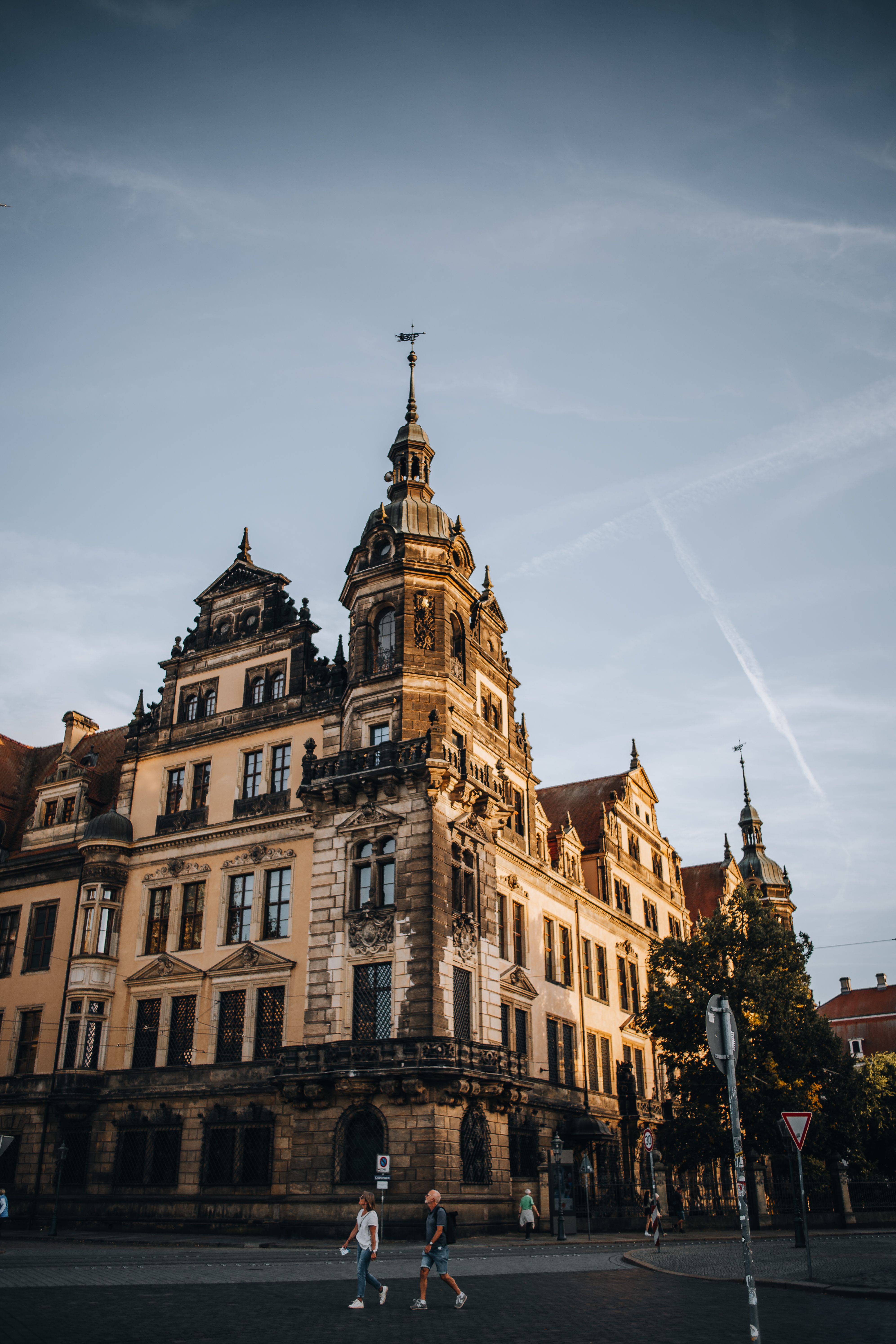 Dresden Castle Building · Free Stock Photo