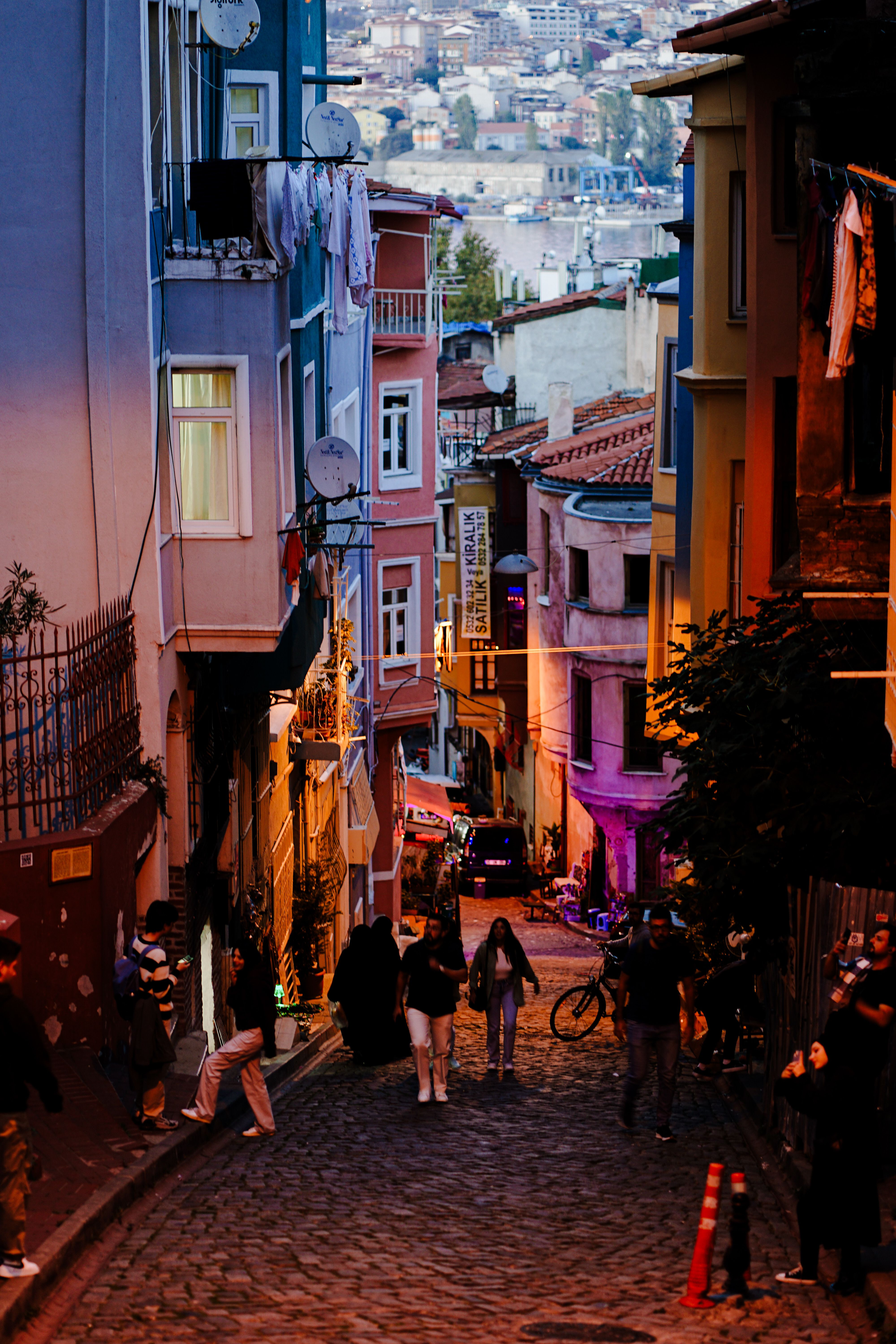 Photo of a City Street at Dusk · Free Stock Photo
