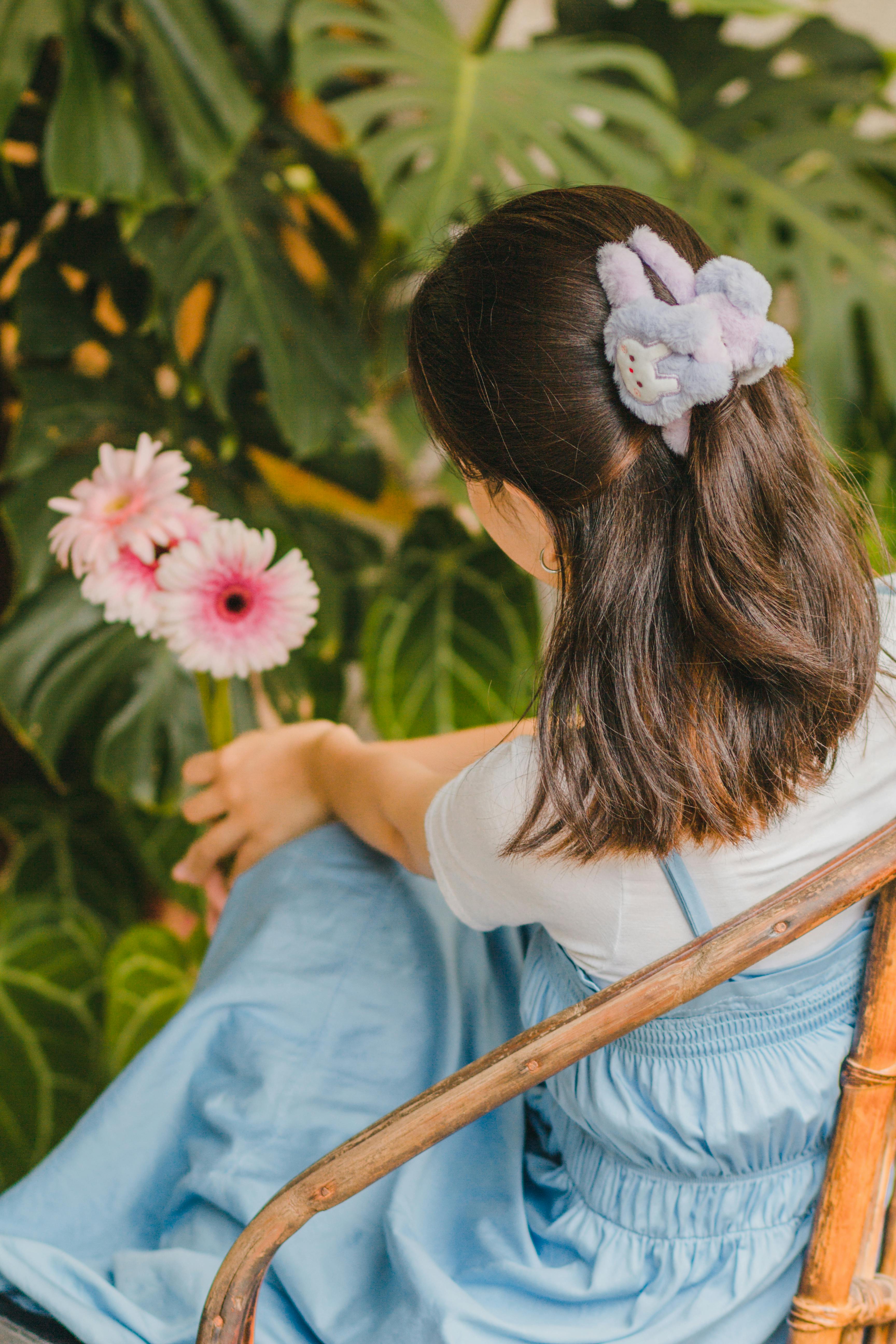 Hair Claw Clip Photos, Download The BEST Free Hair Claw Clip Stock ...