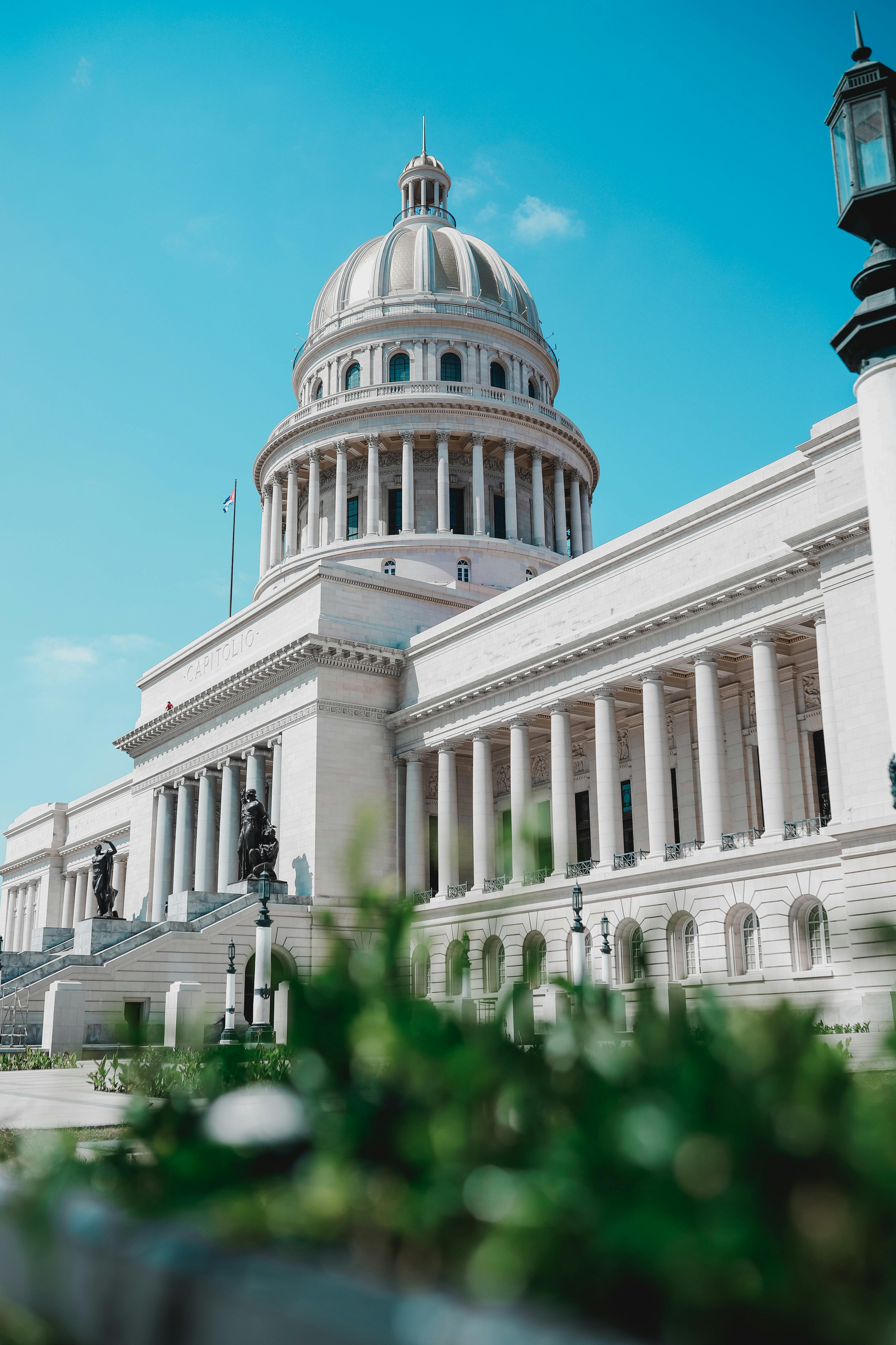 Foto de stock gratuita sobre bandera, capitolio nacional, colombia, congreso, edificio del ...