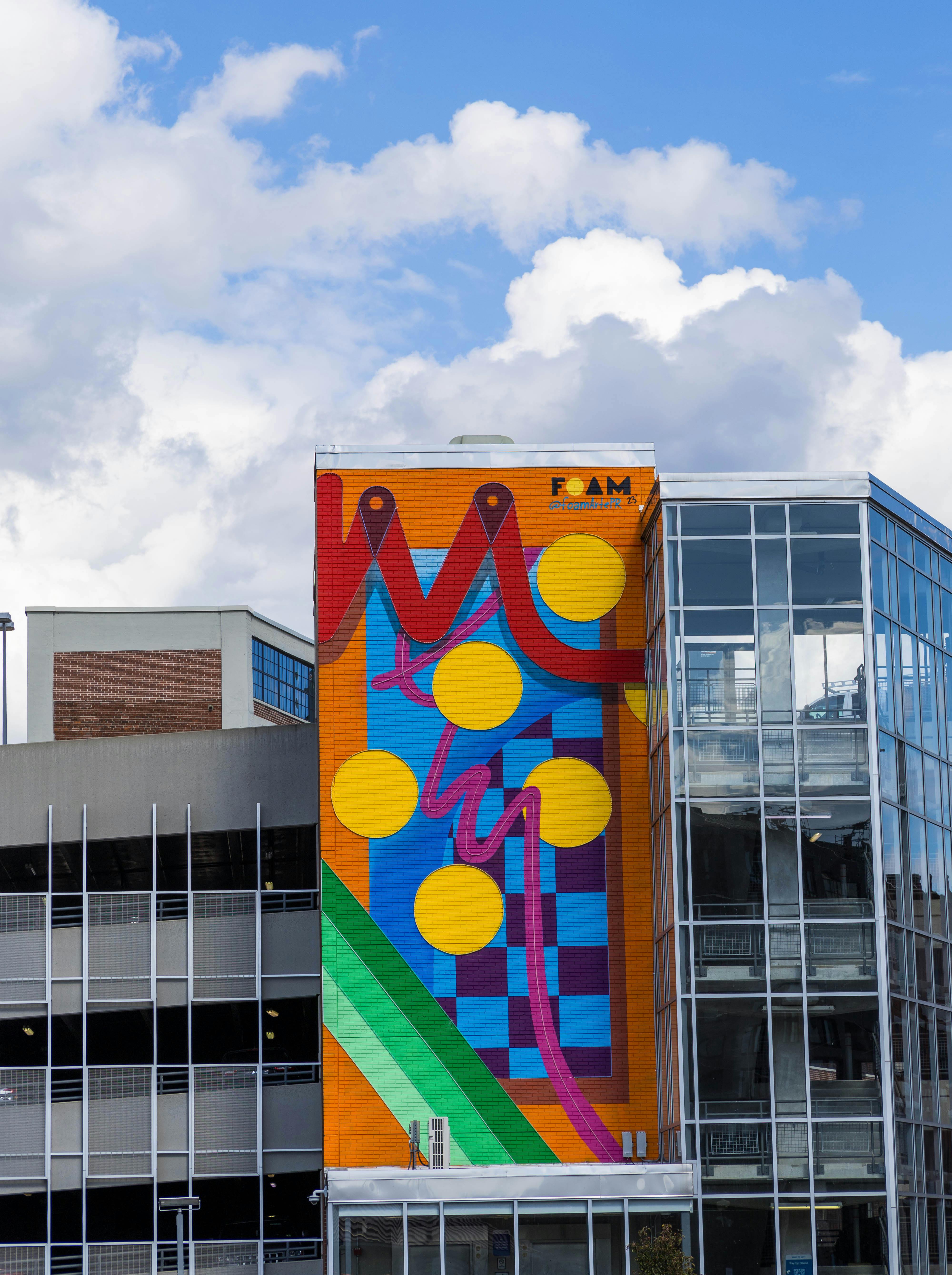 Mural on a Building in a City Center · Free Stock Photo