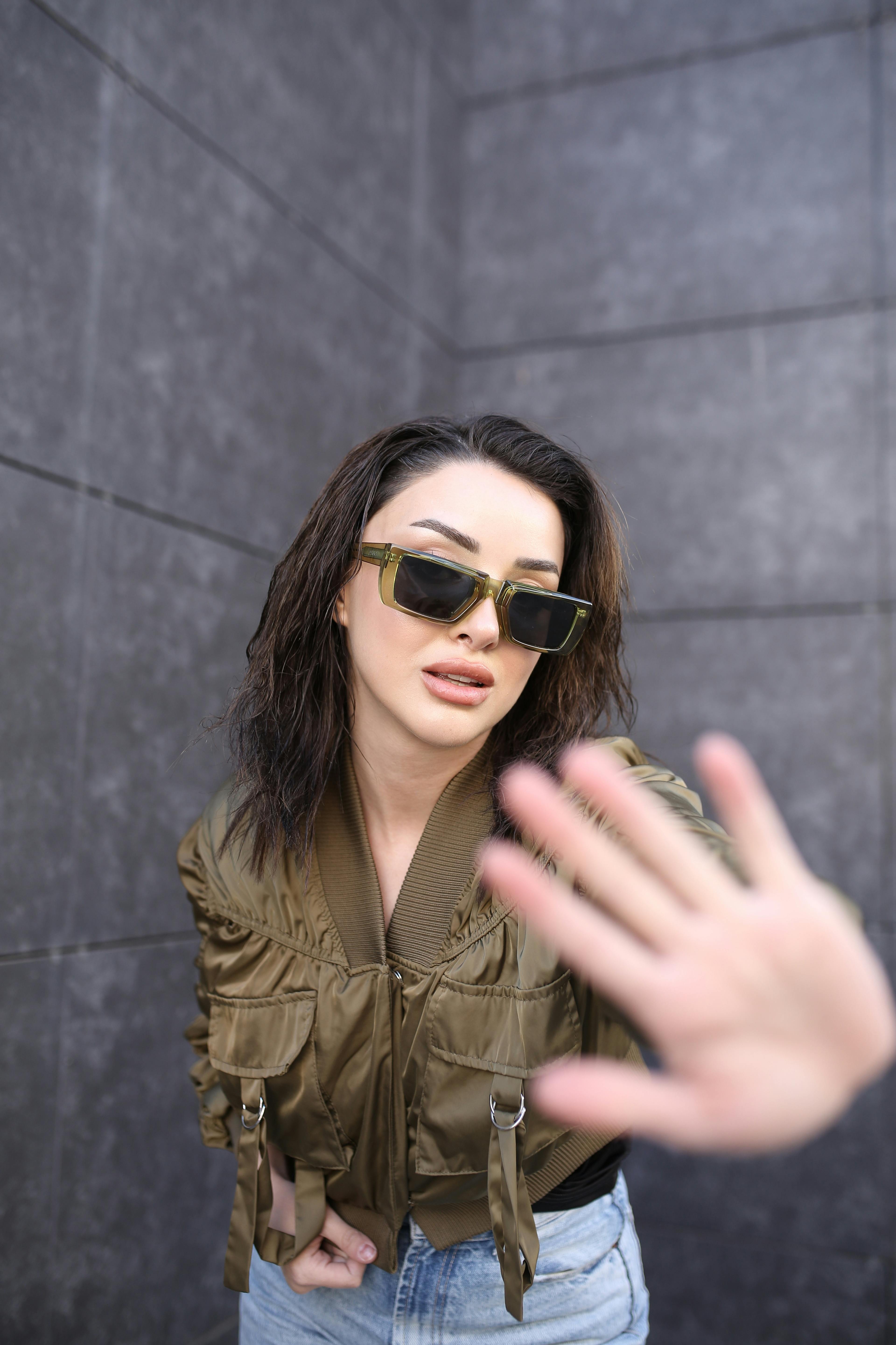 Chic Save Photos, Download The BEST Free Chic Save Stock Photos & HD Images