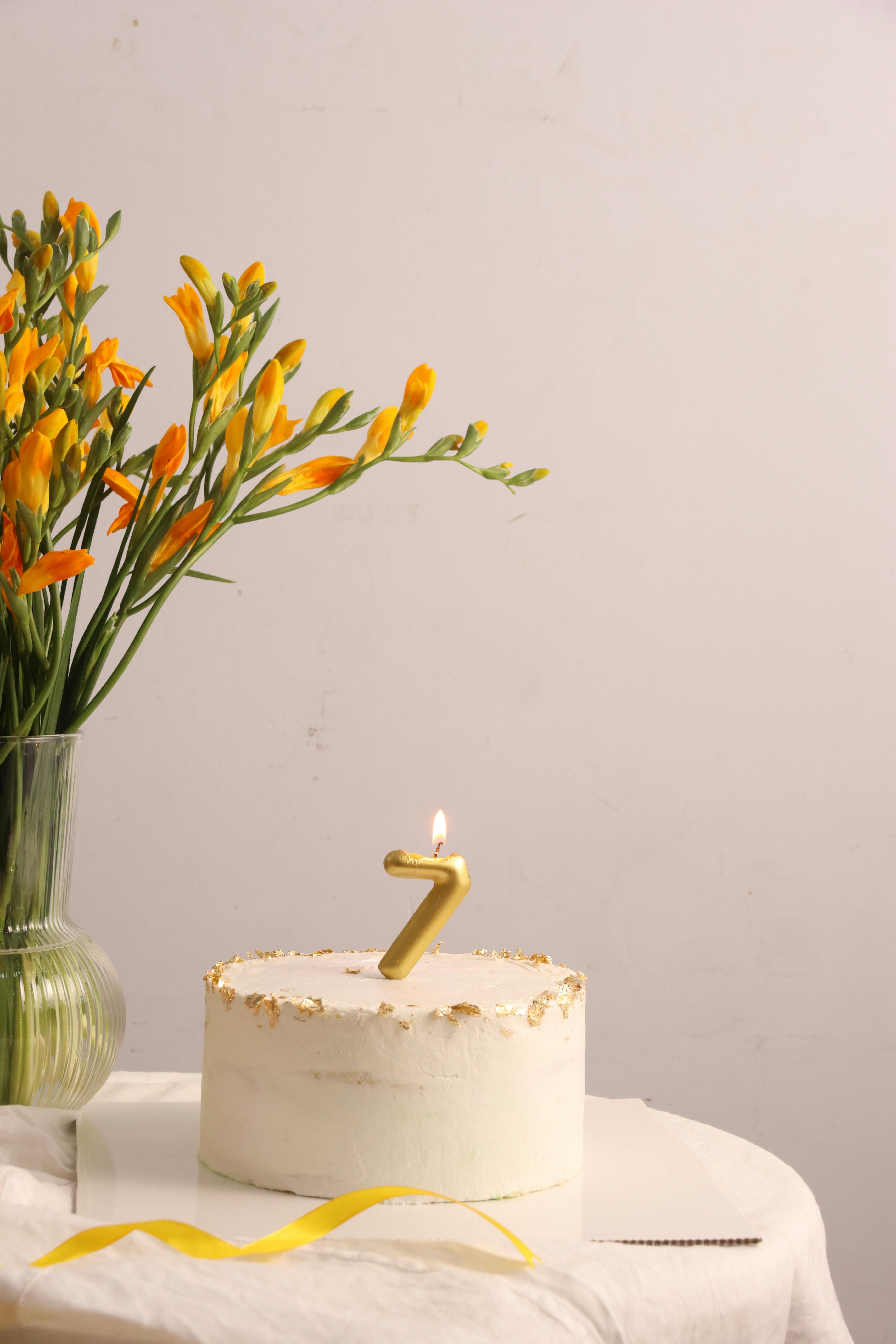 Plain Cake Photos, Download The BEST Free Plain Cake Stock Photos & HD ...