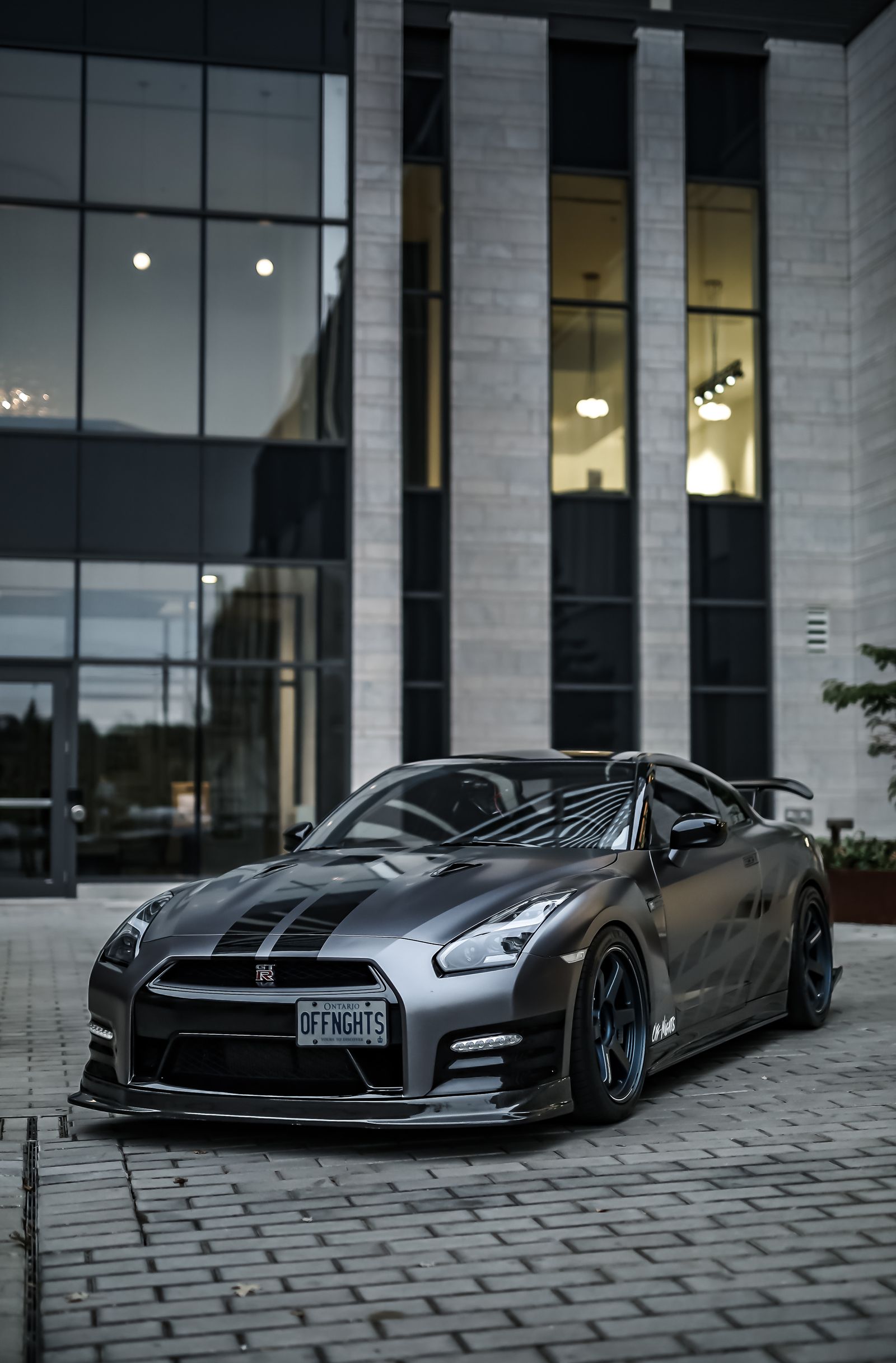 Car Showroom Photos, Download The BEST Free Car Showroom Stock Photos ...