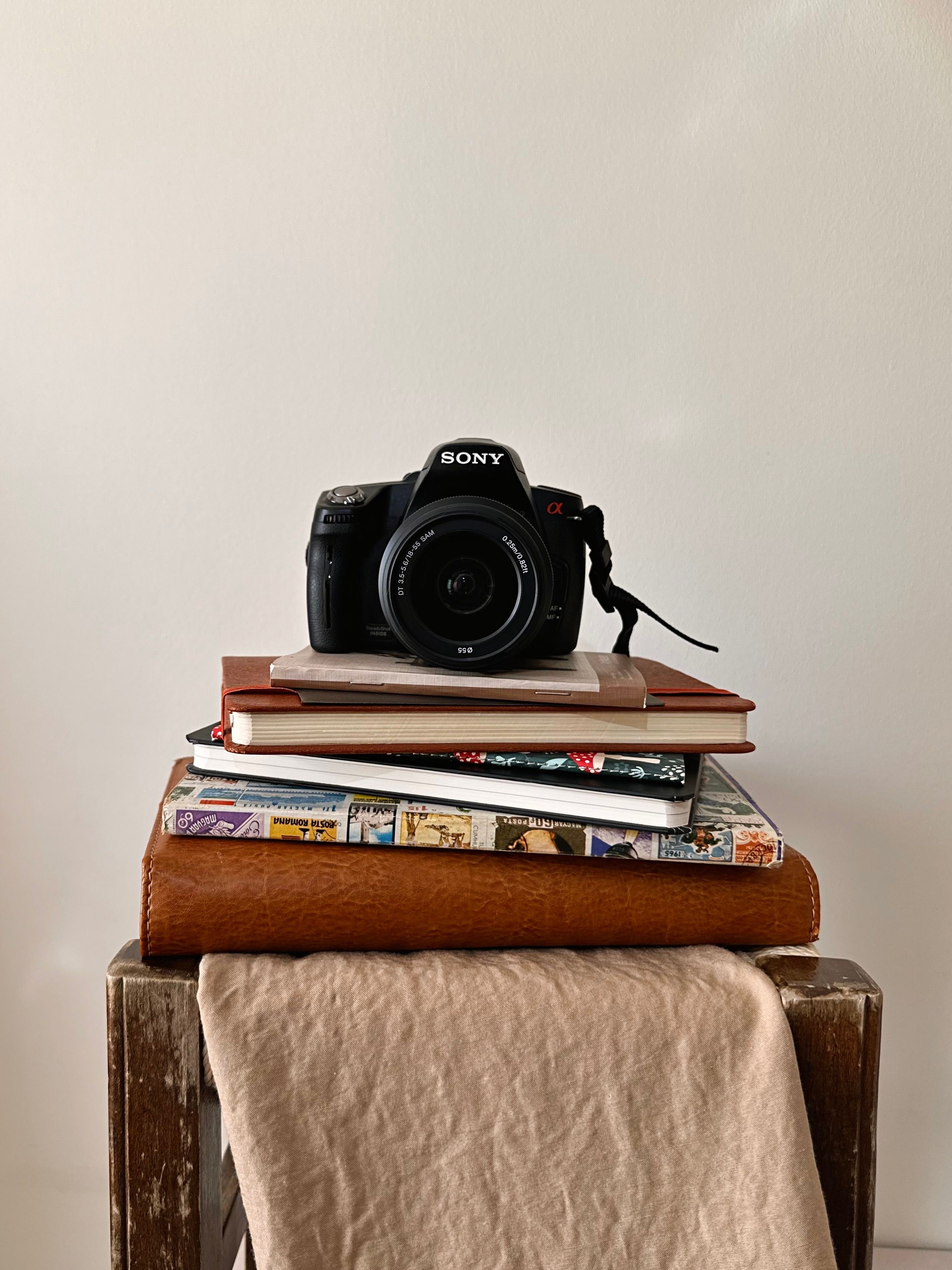 Camera on Books · Free Stock Photo
