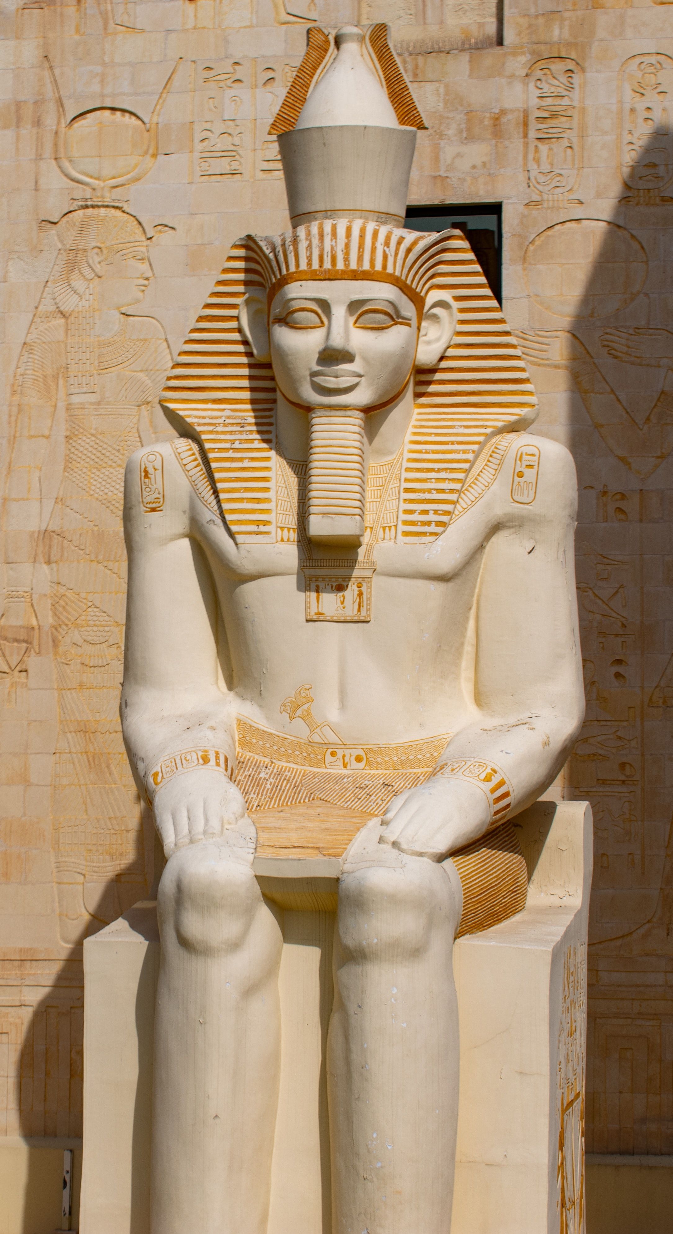 Pyramids and Sphinx Statue in Desert · Free Stock Photo