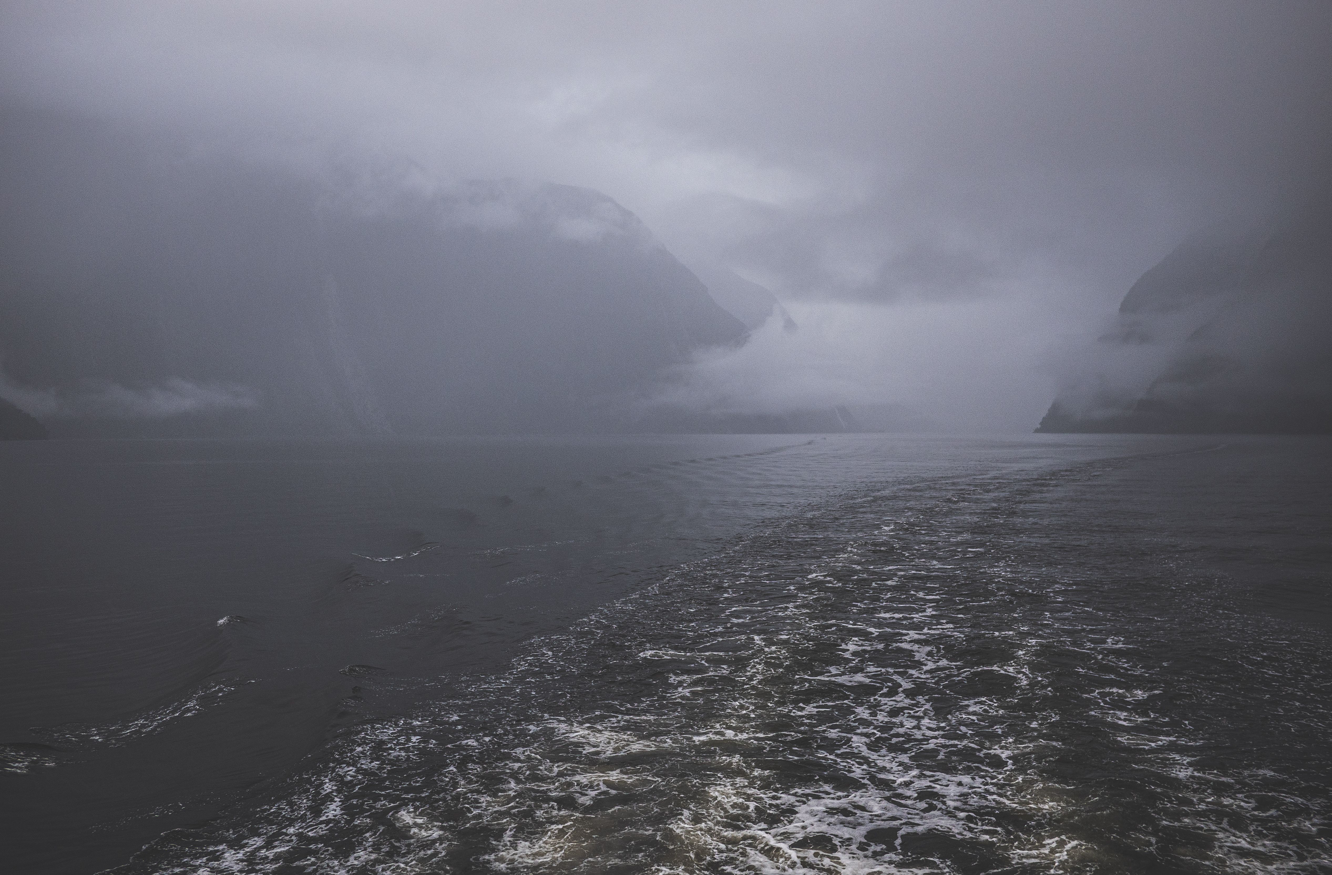 Body of Water Under Fog · Free Stock Photo
