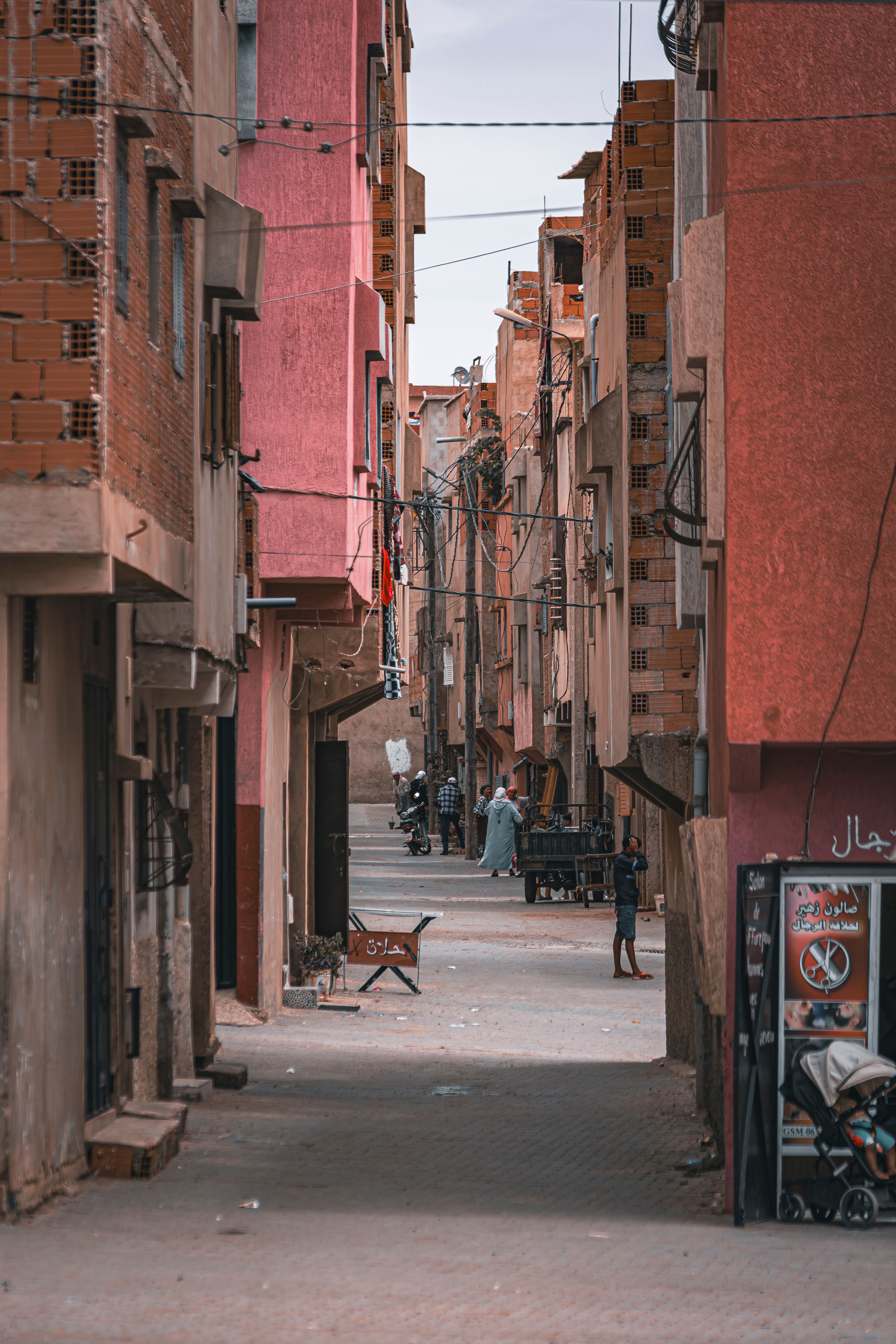 Narrow Alley Between Houses in Town · Free Stock Photo