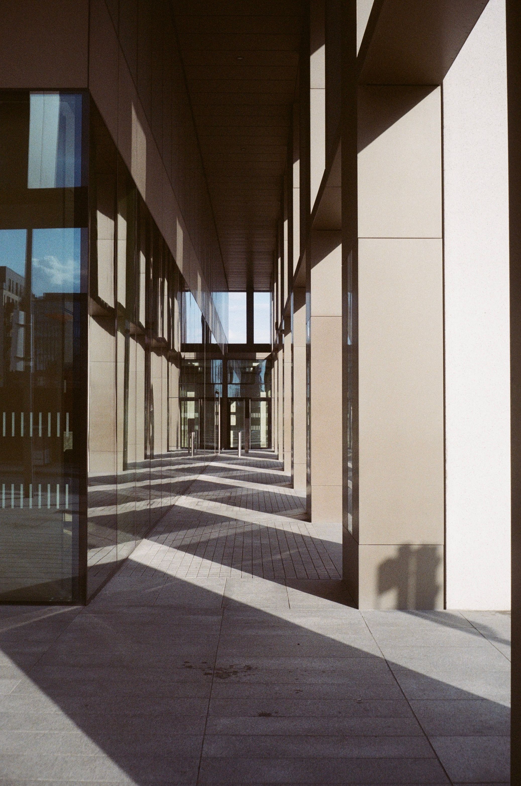 Corridor in a Modern Building · Free Stock Photo