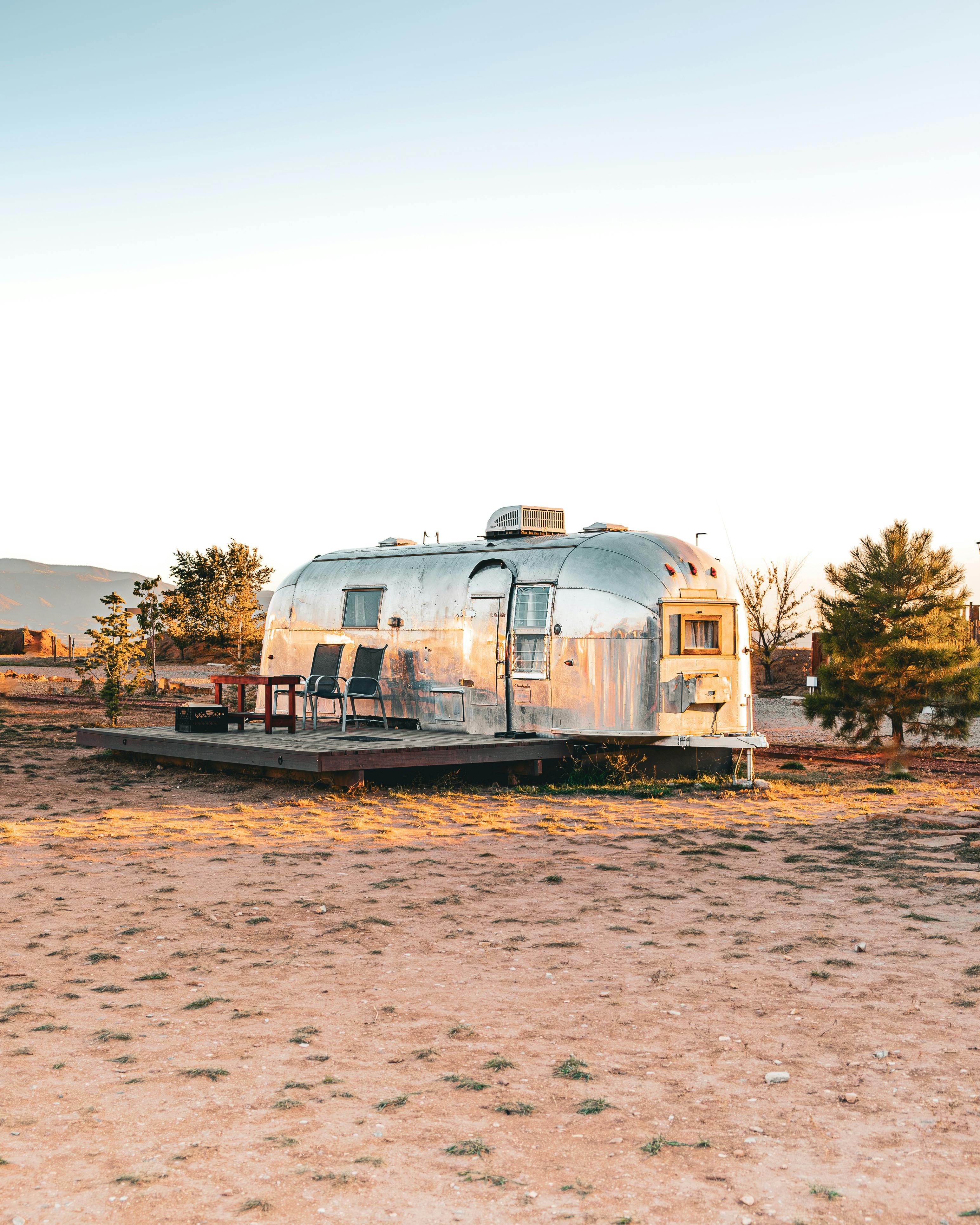 Trailer House with Terrace · Free Stock Photo