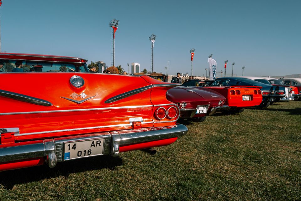 Warren Buffett Car Reveals Billionaire's Humble Truth