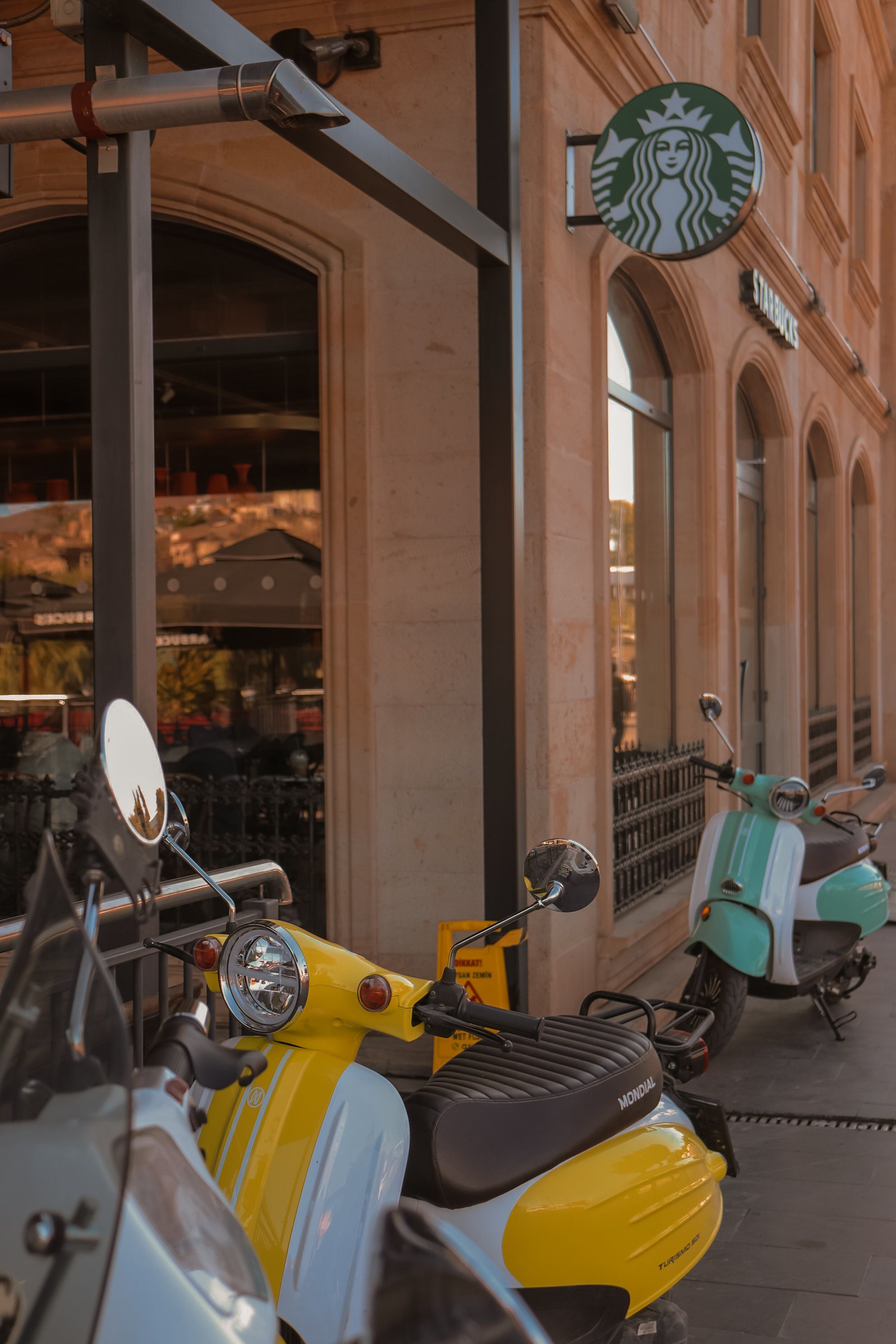 Starbucks Ambiance Photos, Download The BEST Free Starbucks Ambiance ...