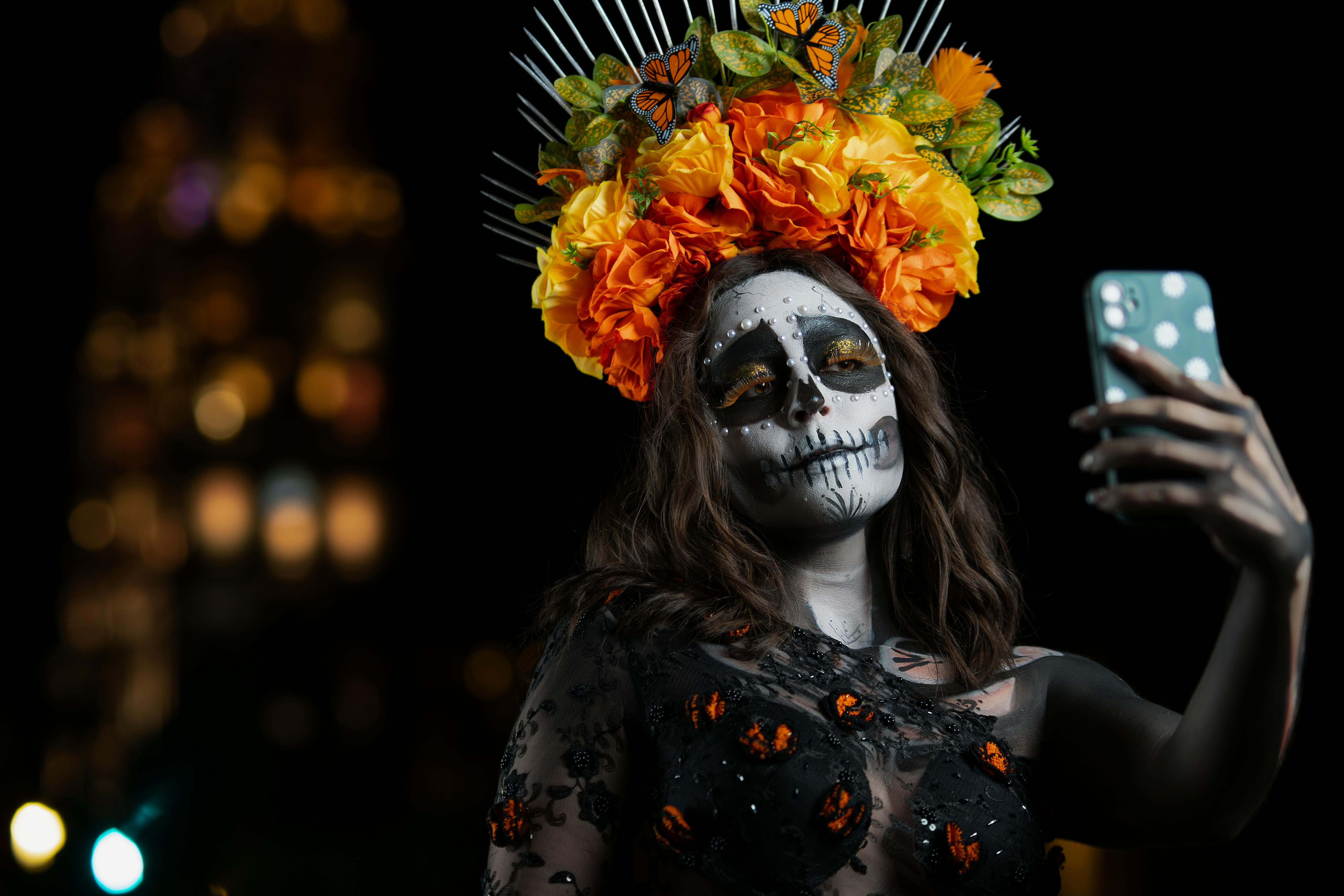 Catrina Taking Selfie · Free Stock Photo
