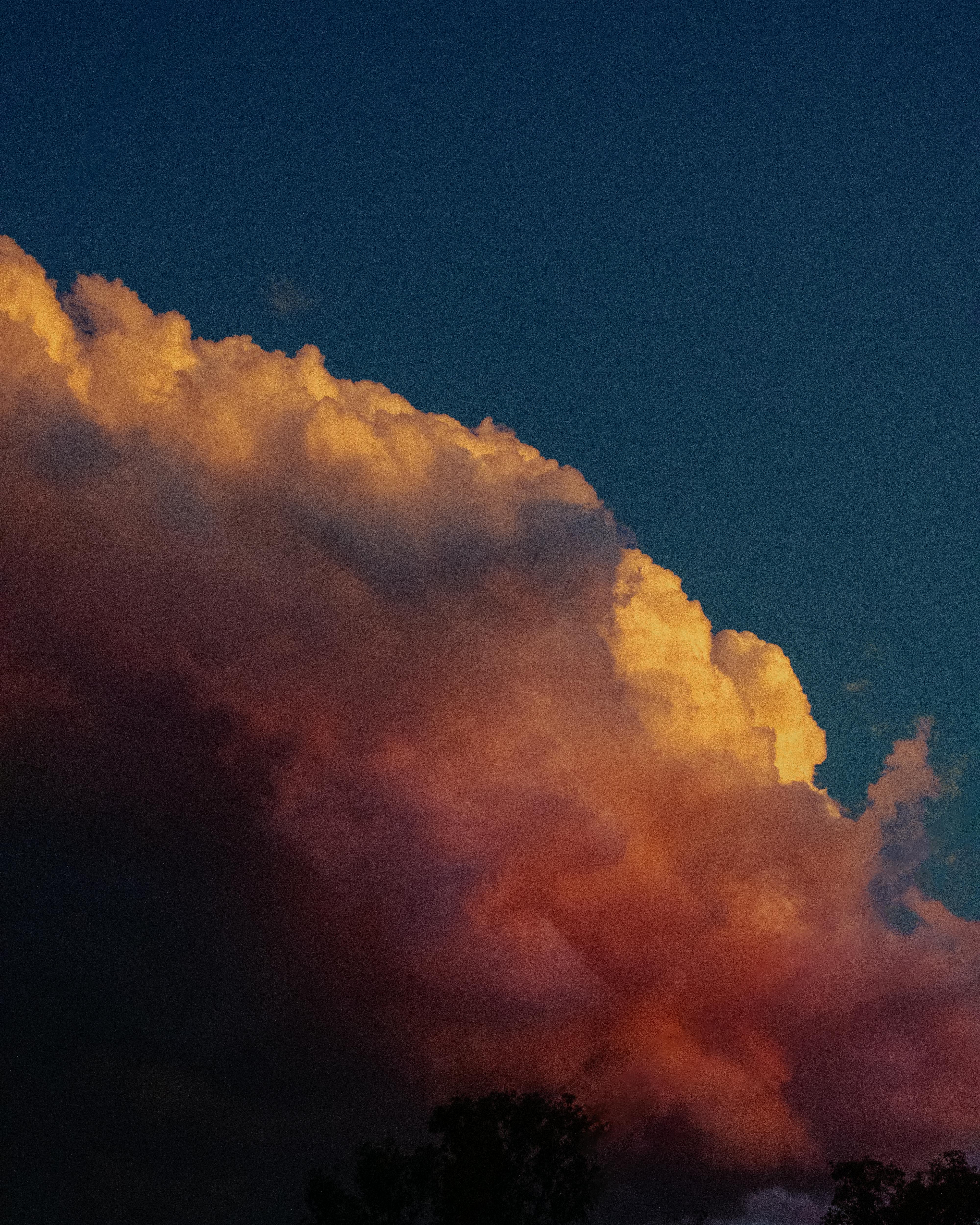 Photography of Clouds During Dusk · Free Stock Photo