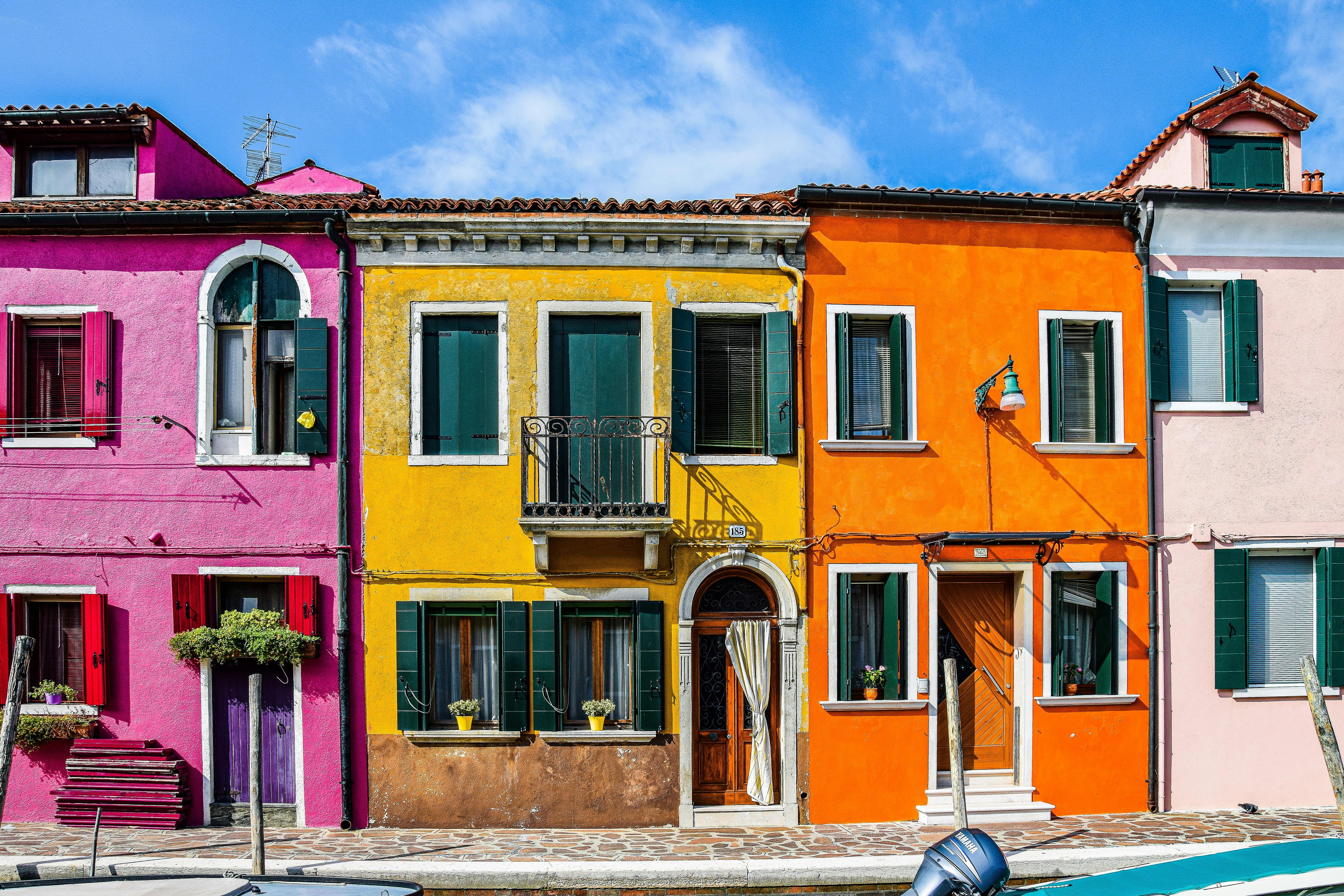 View of the Colorful Houses of Burano, Venice, Italy · Free Stock Photo