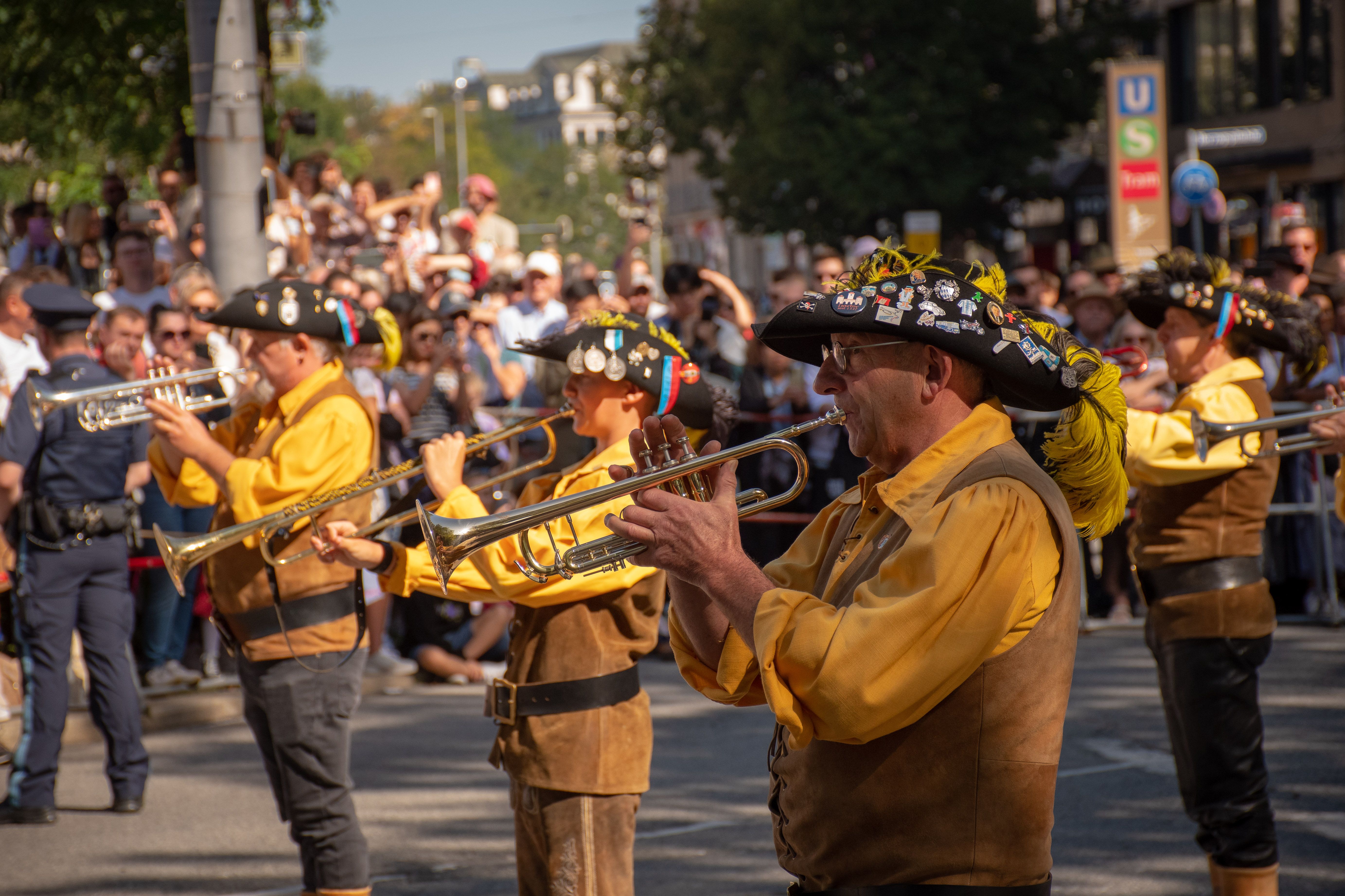Trombones Photos, Download The BEST Free Trombones Stock Photos & HD Images