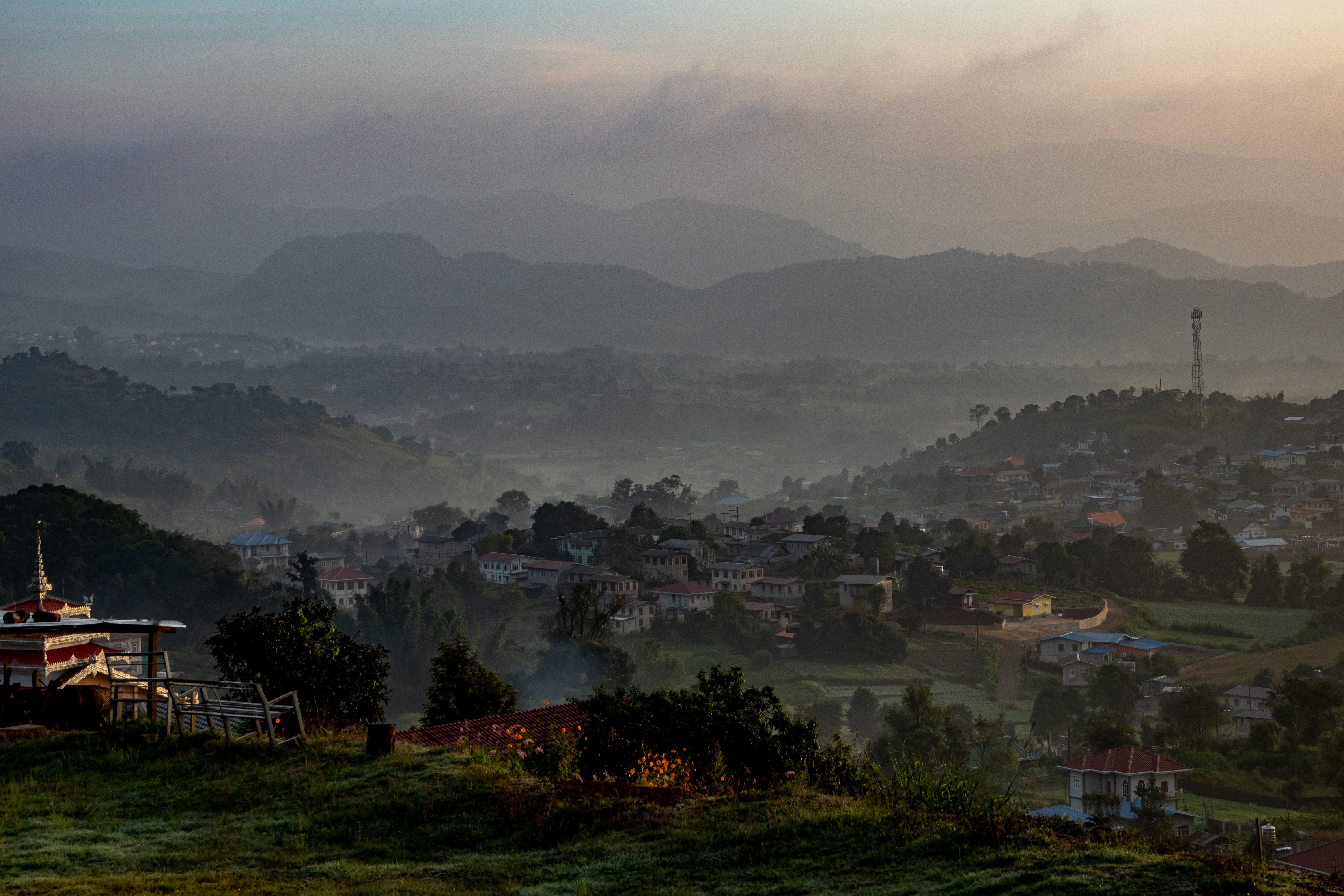 Lay Shan Taung Lighthouse on a Hill in Mjanma, Birma · Free Stock Photo