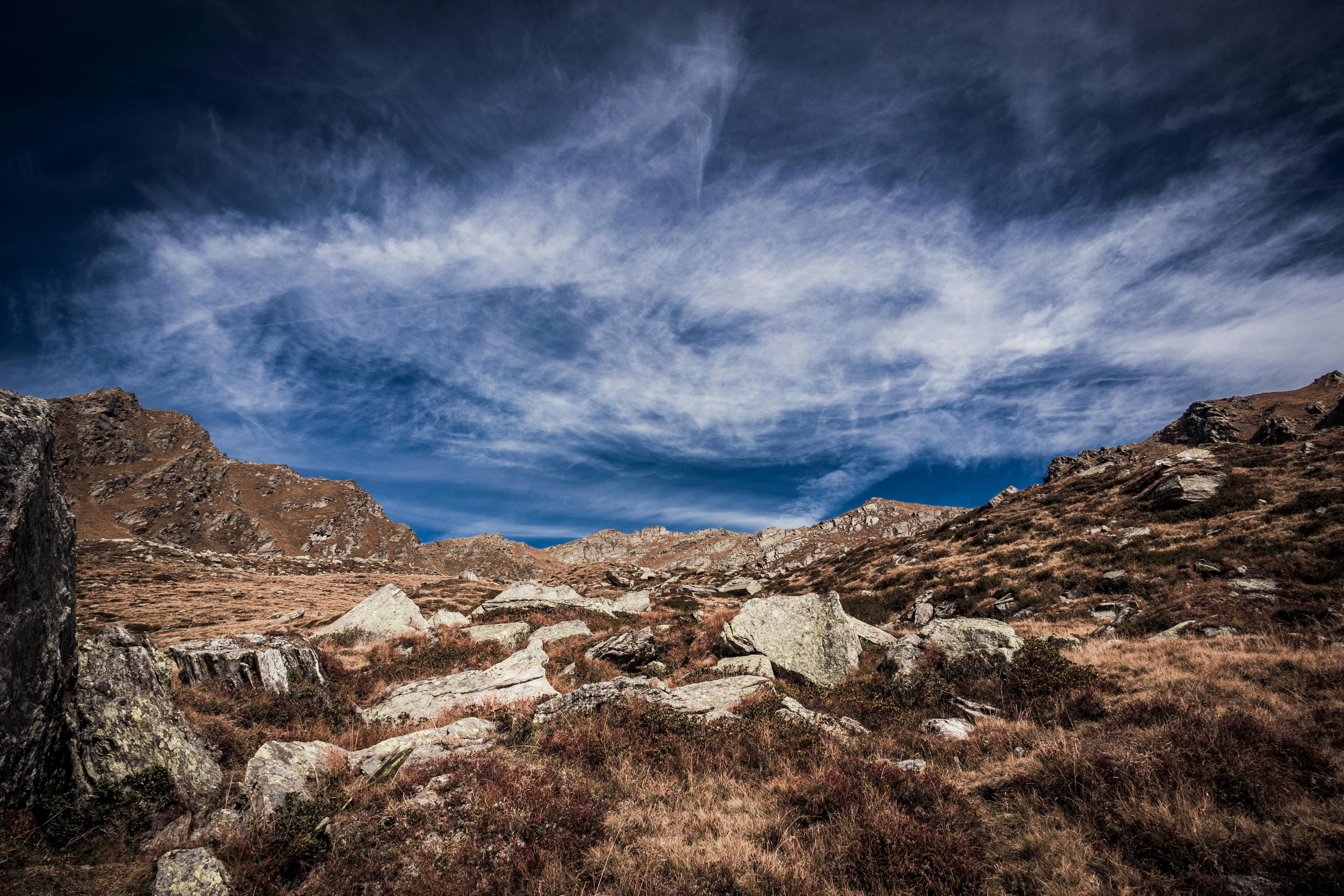 Barren Mountain Peak · Free Stock Photo