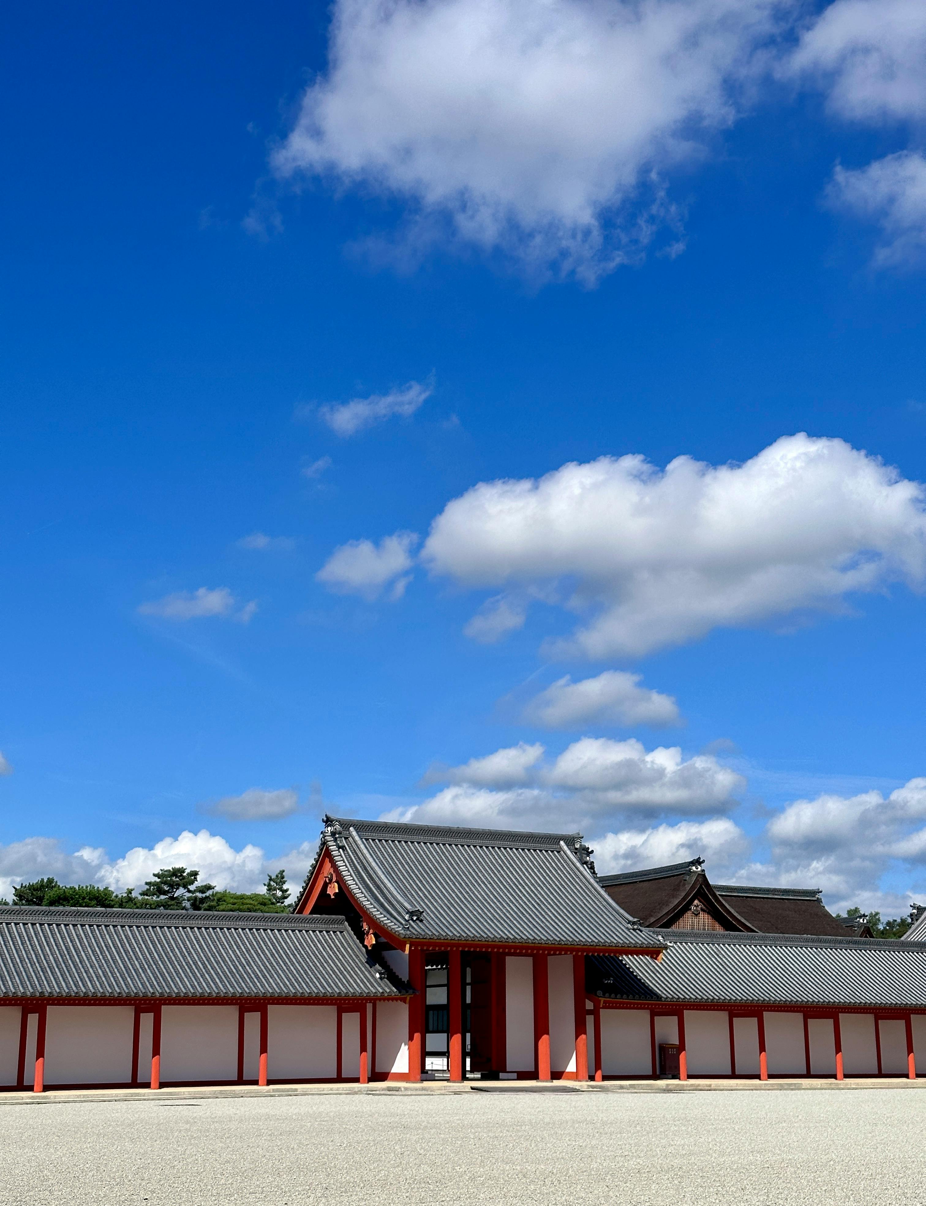 Wooden Arched Footbridge in Kyoto Gyoen National Garden · Free Stock Photo