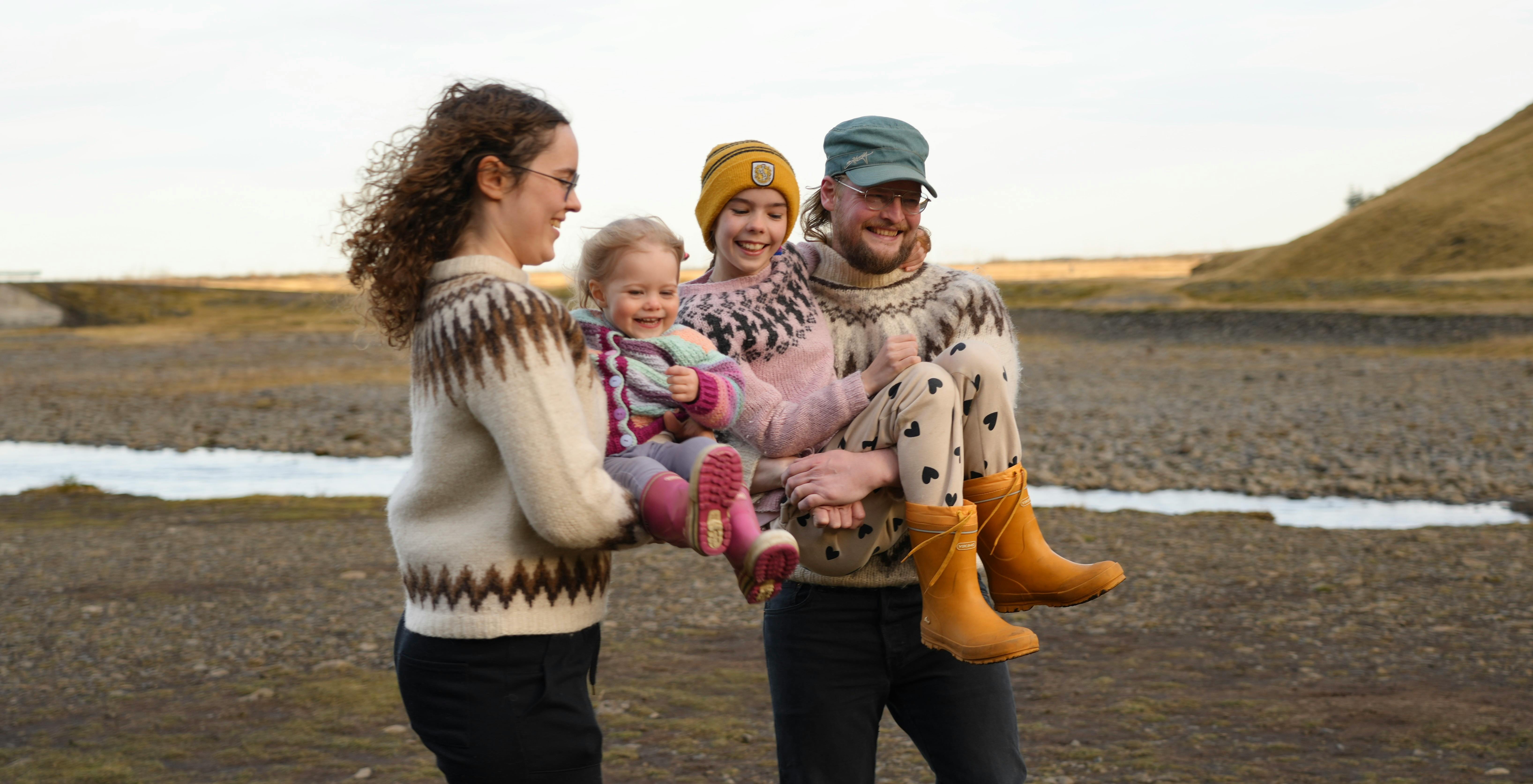 Icelandic Family Photos, Download The BEST Free Icelandic Family Stock ...