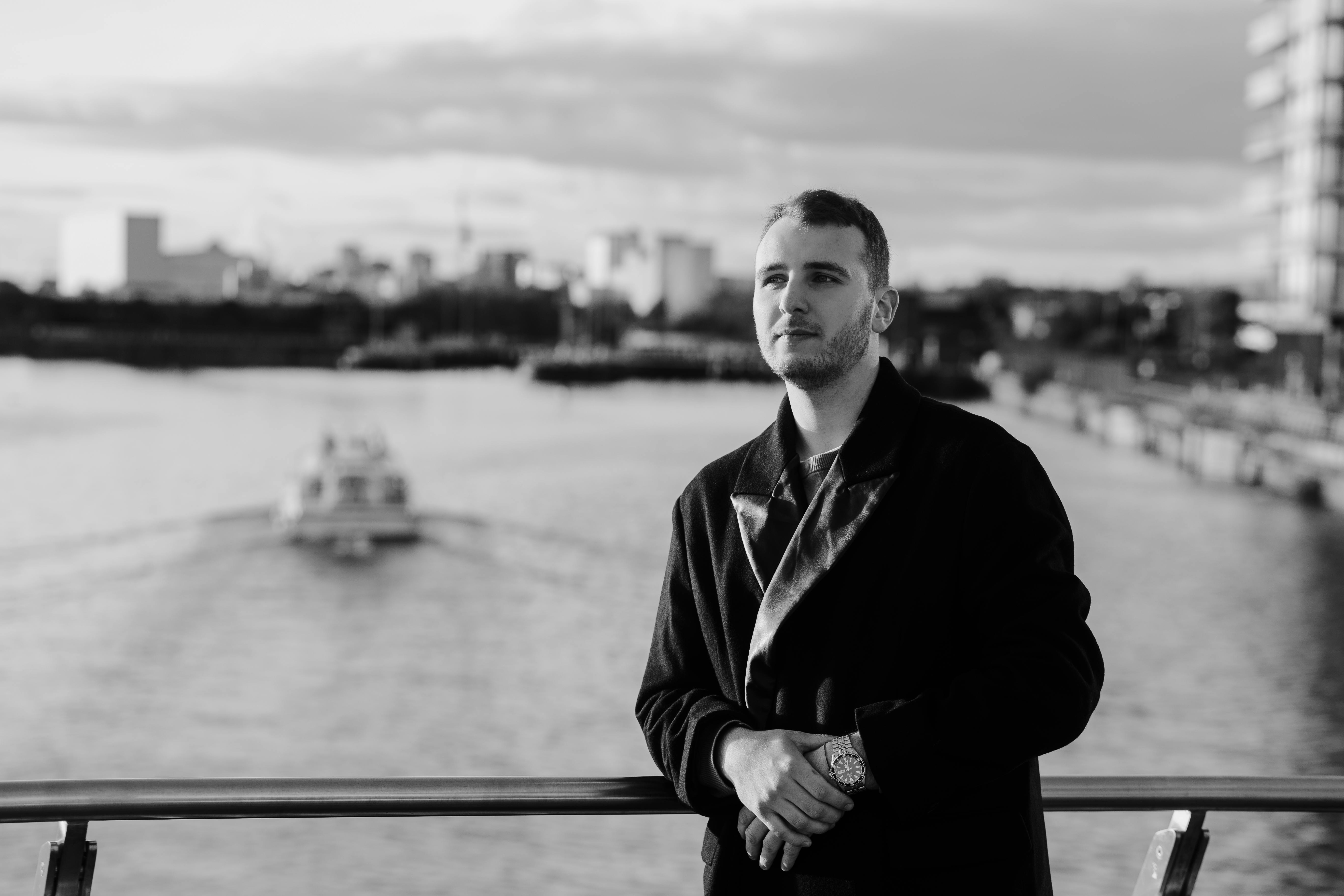 Men Coat Photos, Download The BEST Free Men Coat Stock Photos & HD Images