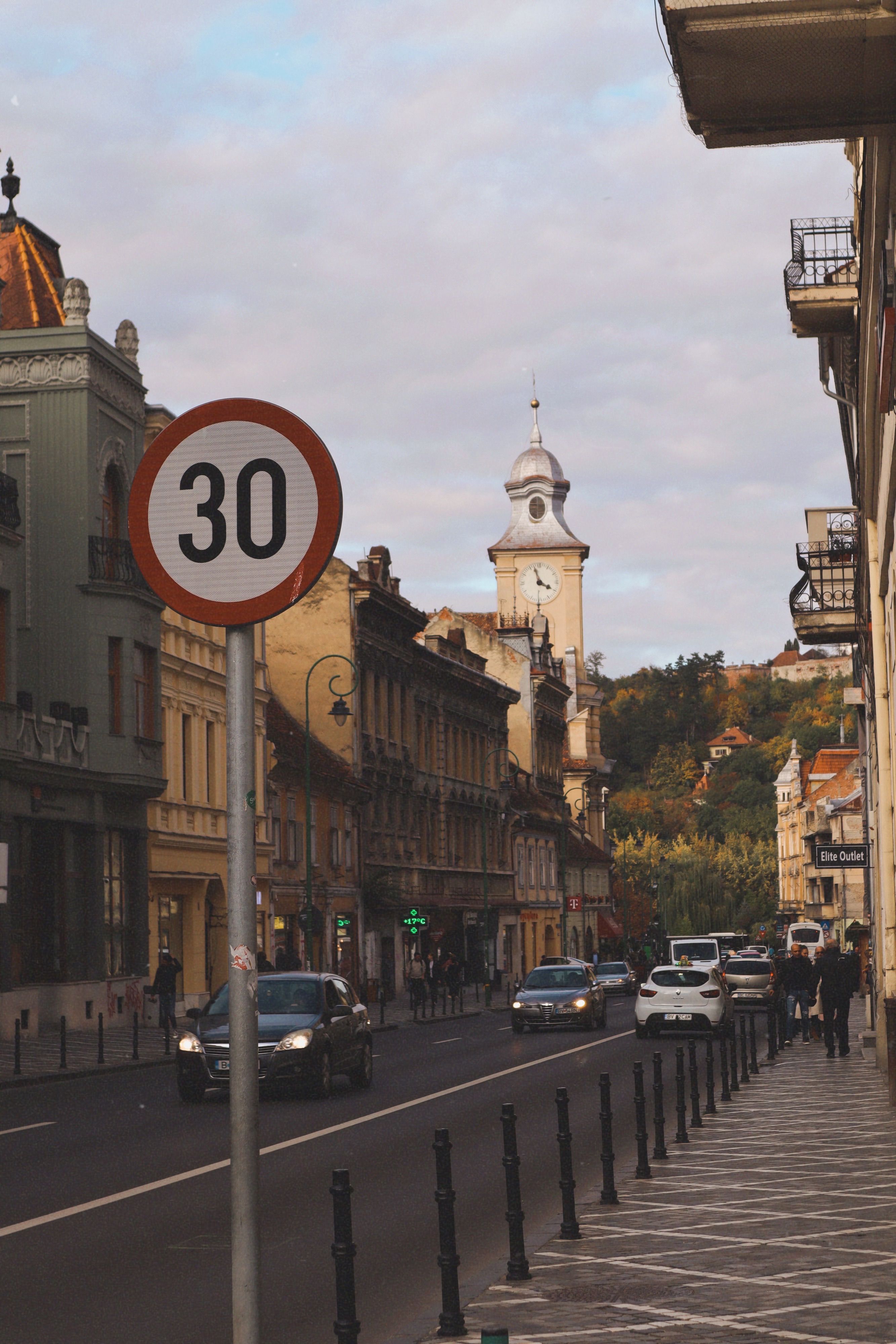 Speed Limit on Street in City in Romania · Free Stock Photo