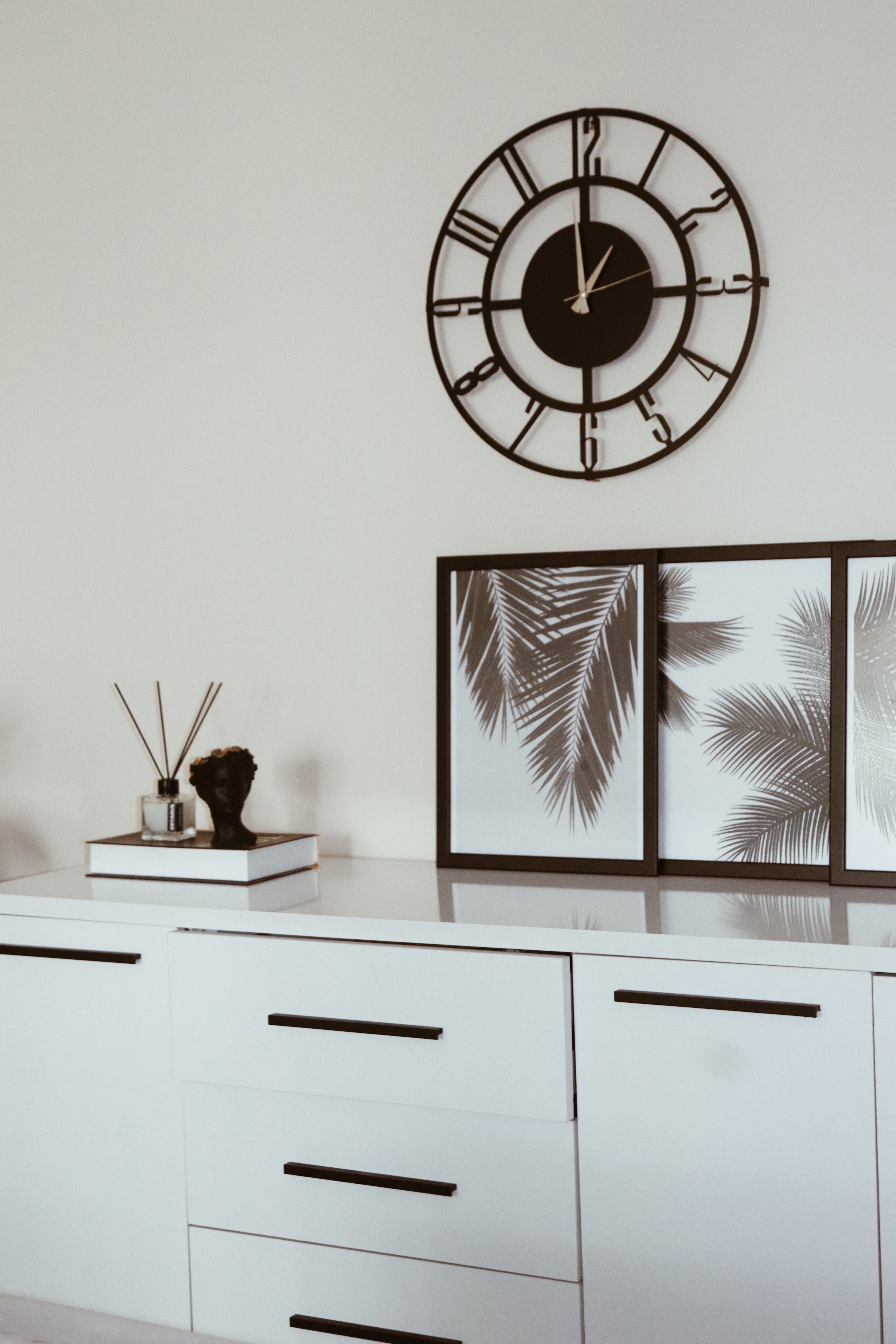 Minimalist Topographic | Clock Photos, Download The BEST Free ...
