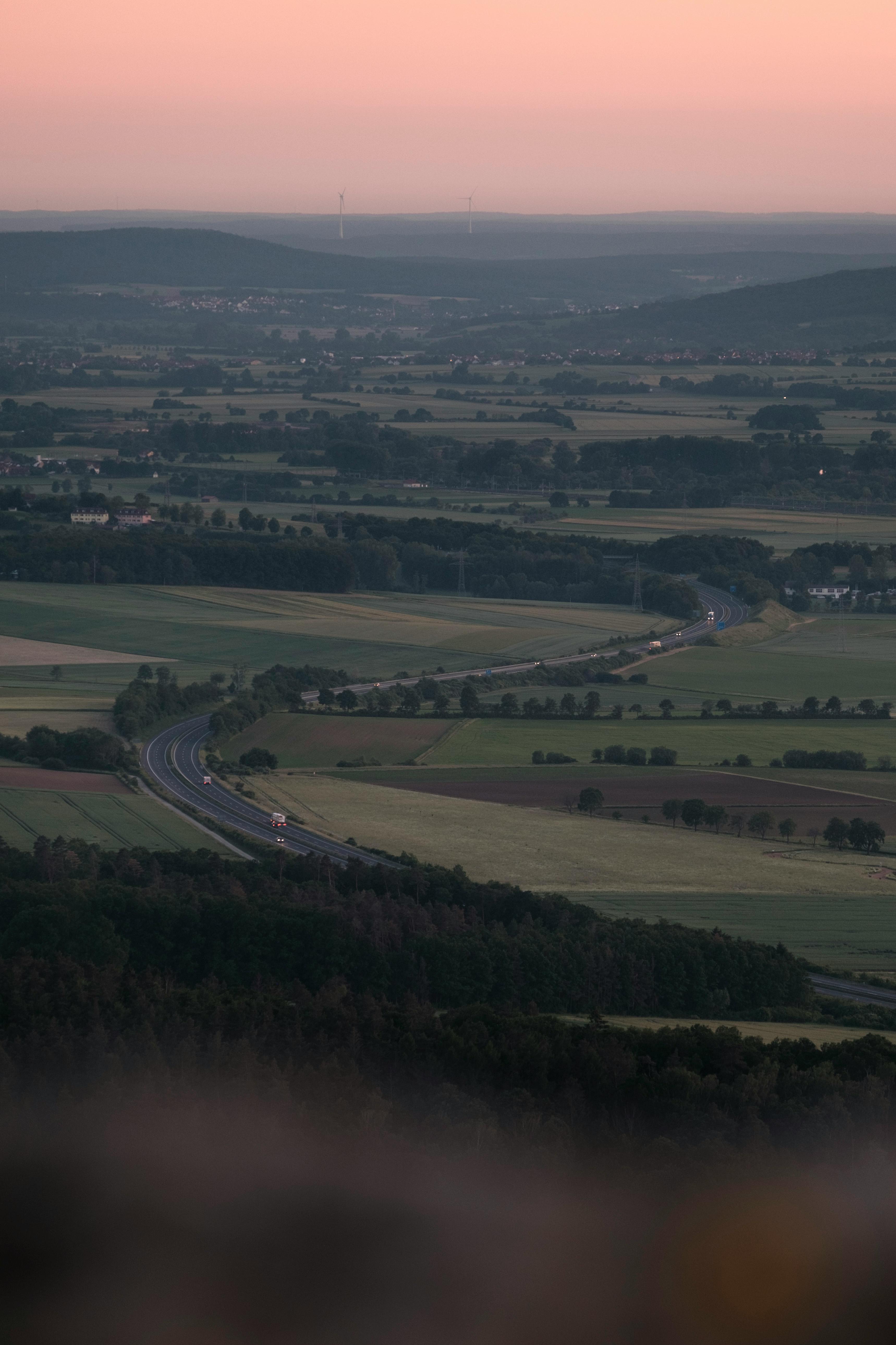 Road in Countryside at Dusk · Free Stock Photo