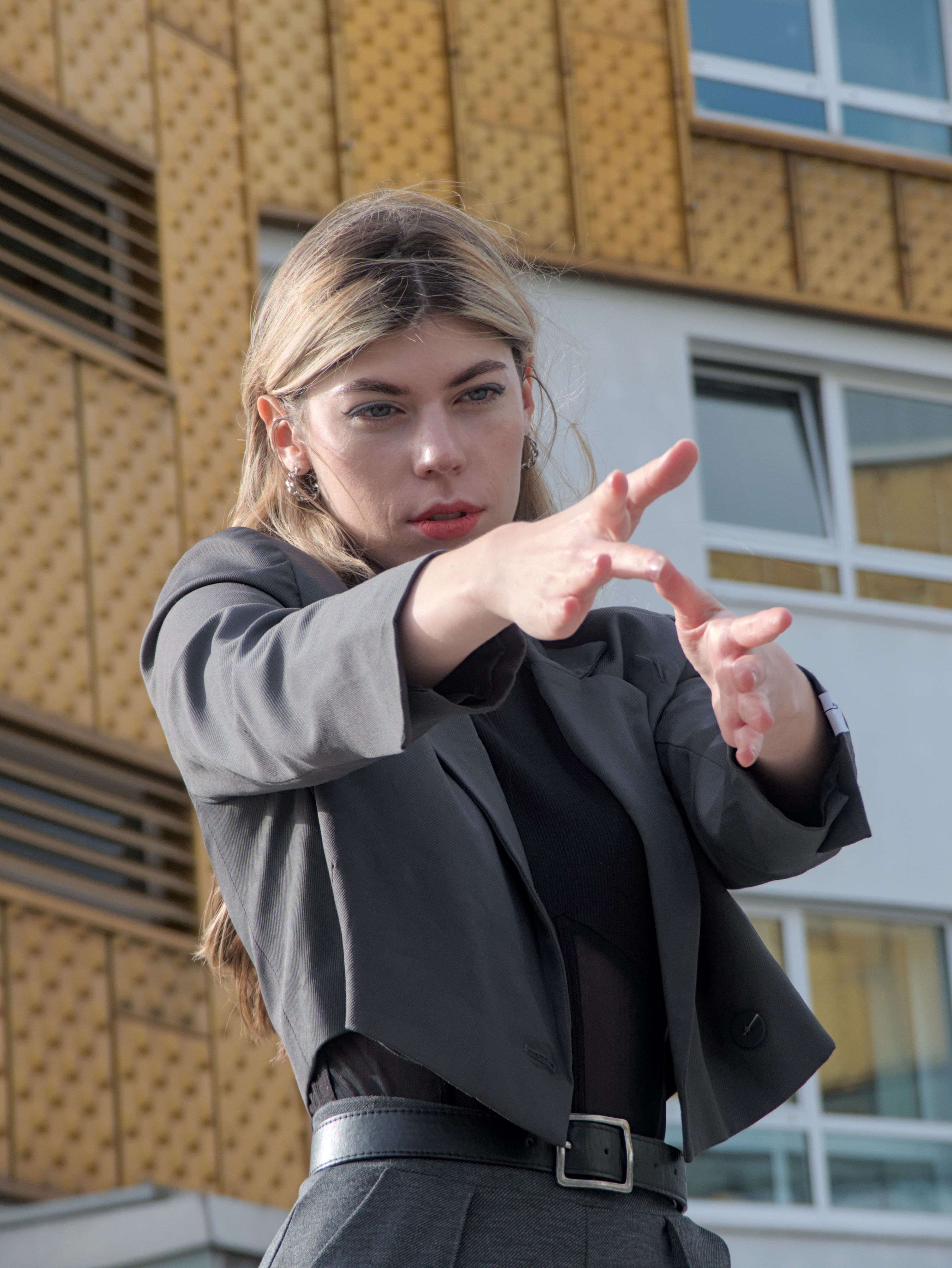 Woman Reaching out her Hands · Free Stock Photo