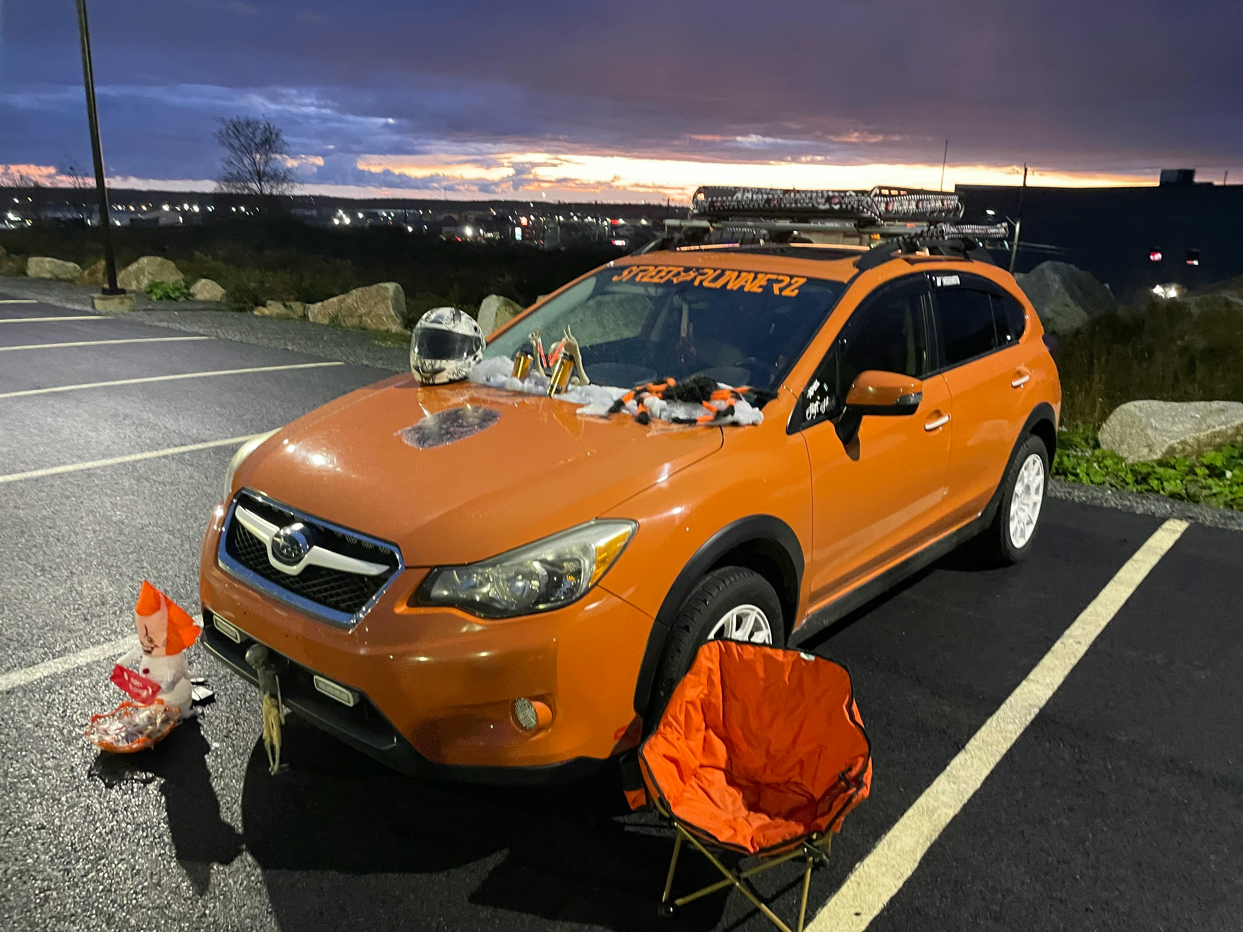 Michael Currie - 写真