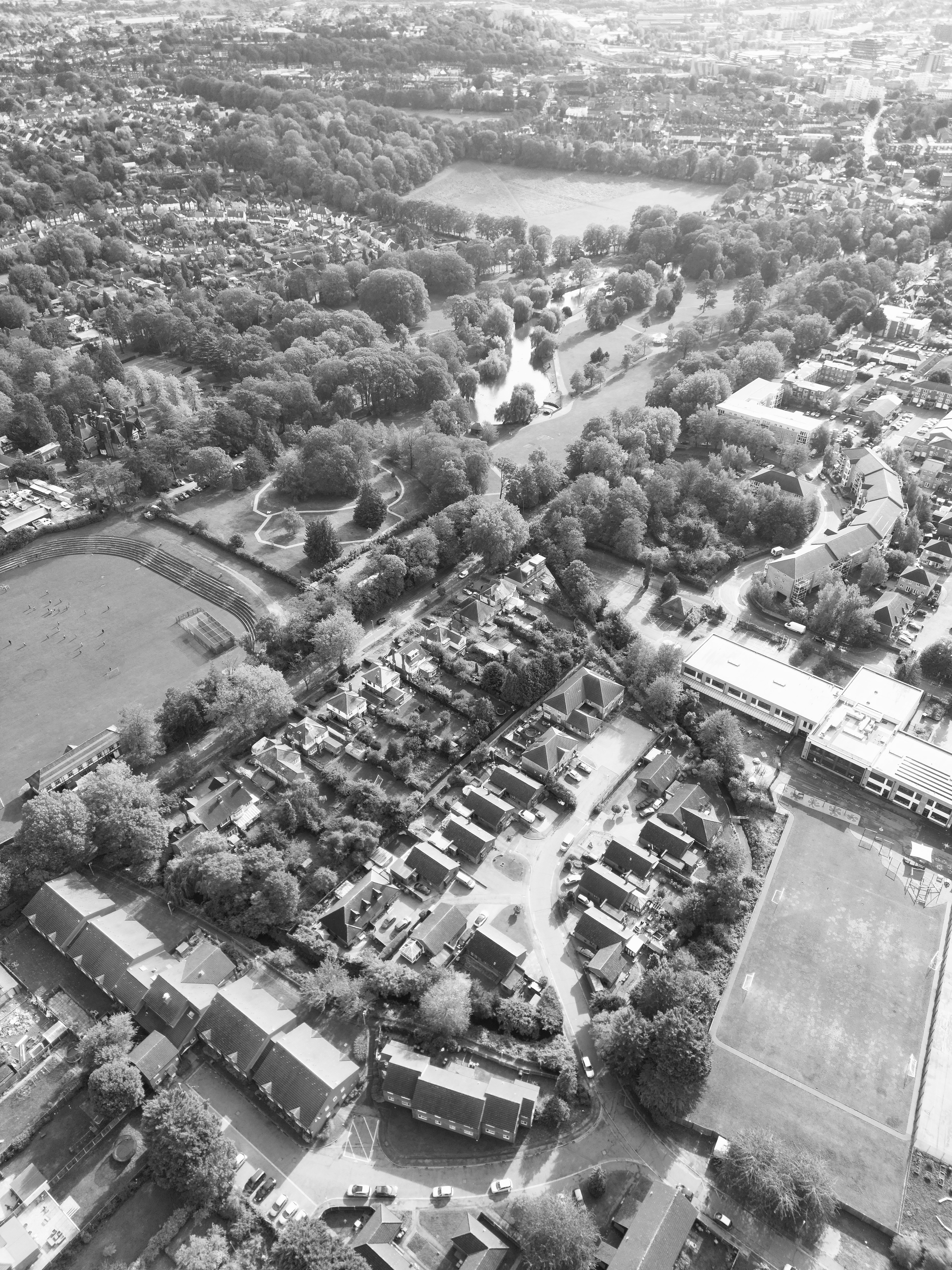 Luton Parks Photos, Download The BEST Free Luton Parks Stock Photos ...